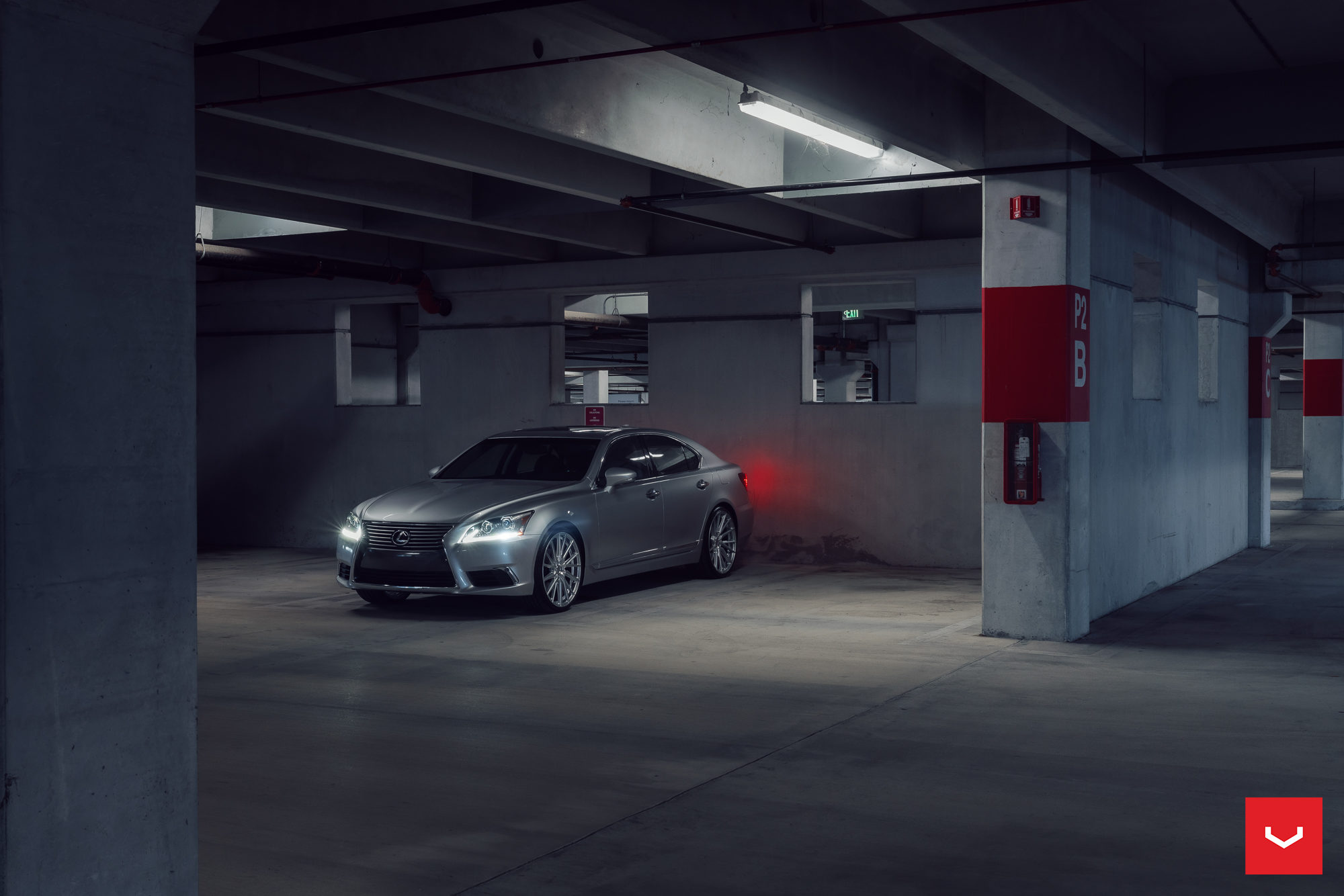 LEXUS LS 460 - HYBRID FORGED SERIES: HF-4T - Vossen Wheels