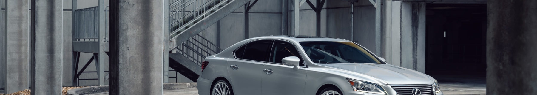 LEXUS LS 460 - HYBRID FORGED SERIES: HF-4T - Vossen Wheels