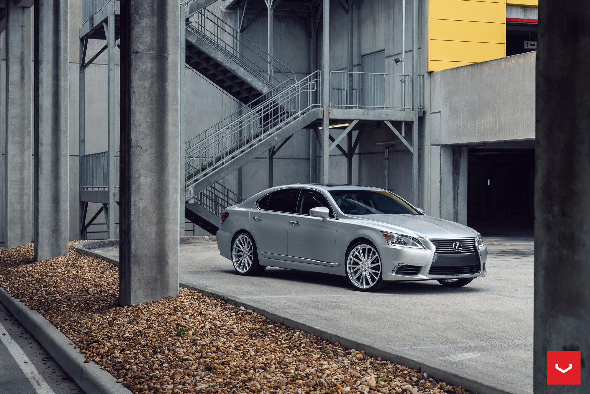 LEXUS LS 460 - HYBRID FORGED SERIES: HF-4T - Vossen Wheels