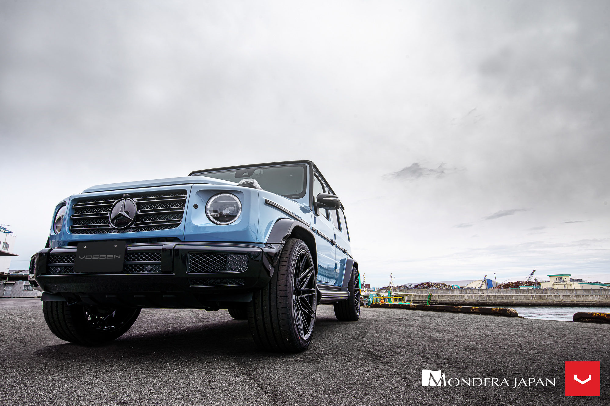 MERCEDES G400D - HYBRID FORGED SERIES: HF-7 - Vossen Wheels