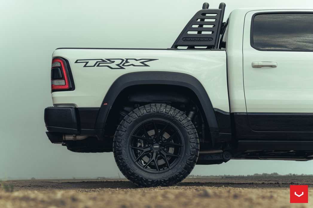 RAM TRX - HYBRID FORGED SERIES: HF6-4 SUPER DEEP - Vossen Wheels