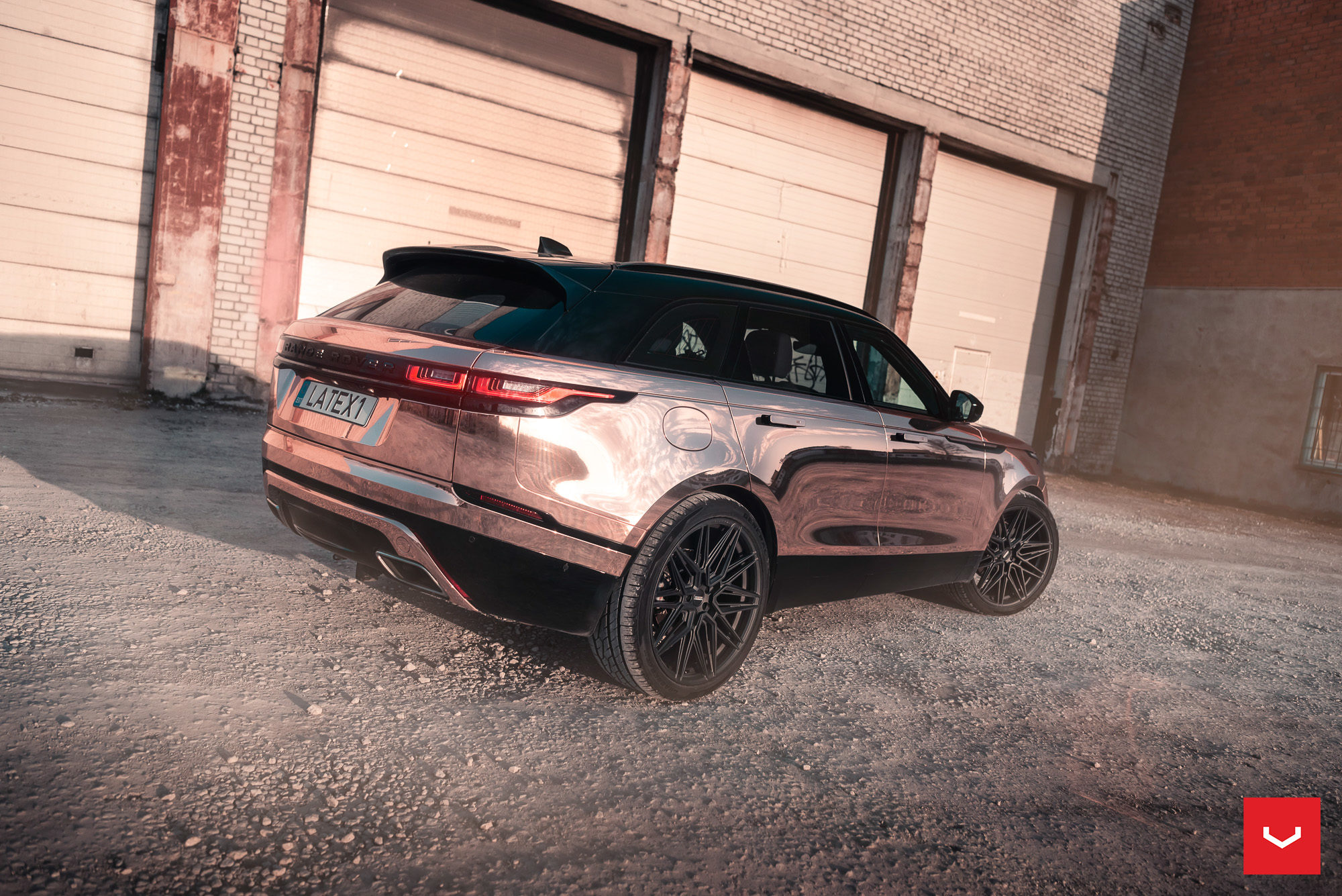 RANGE ROVER VELAR - HYBRID FORGED SERIES: HF-7 - Vossen Wheels