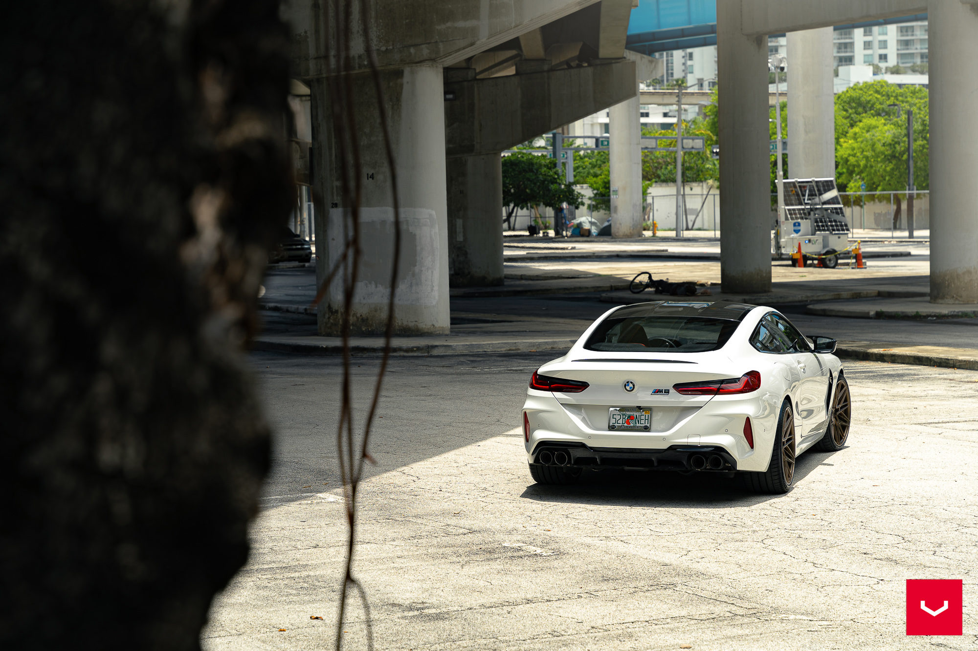 BMW M8 COMP - HYBRID FORGED SERIES: HF-7 - Vossen Wheels