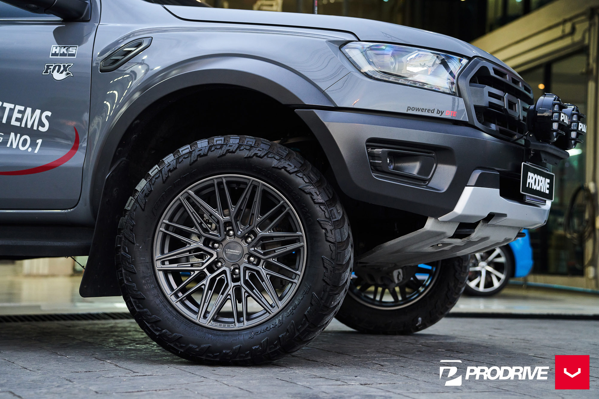 FORD RANGER RAPTOR - HYBRID FORGED SERIES: HF6-5 - Vossen Wheels