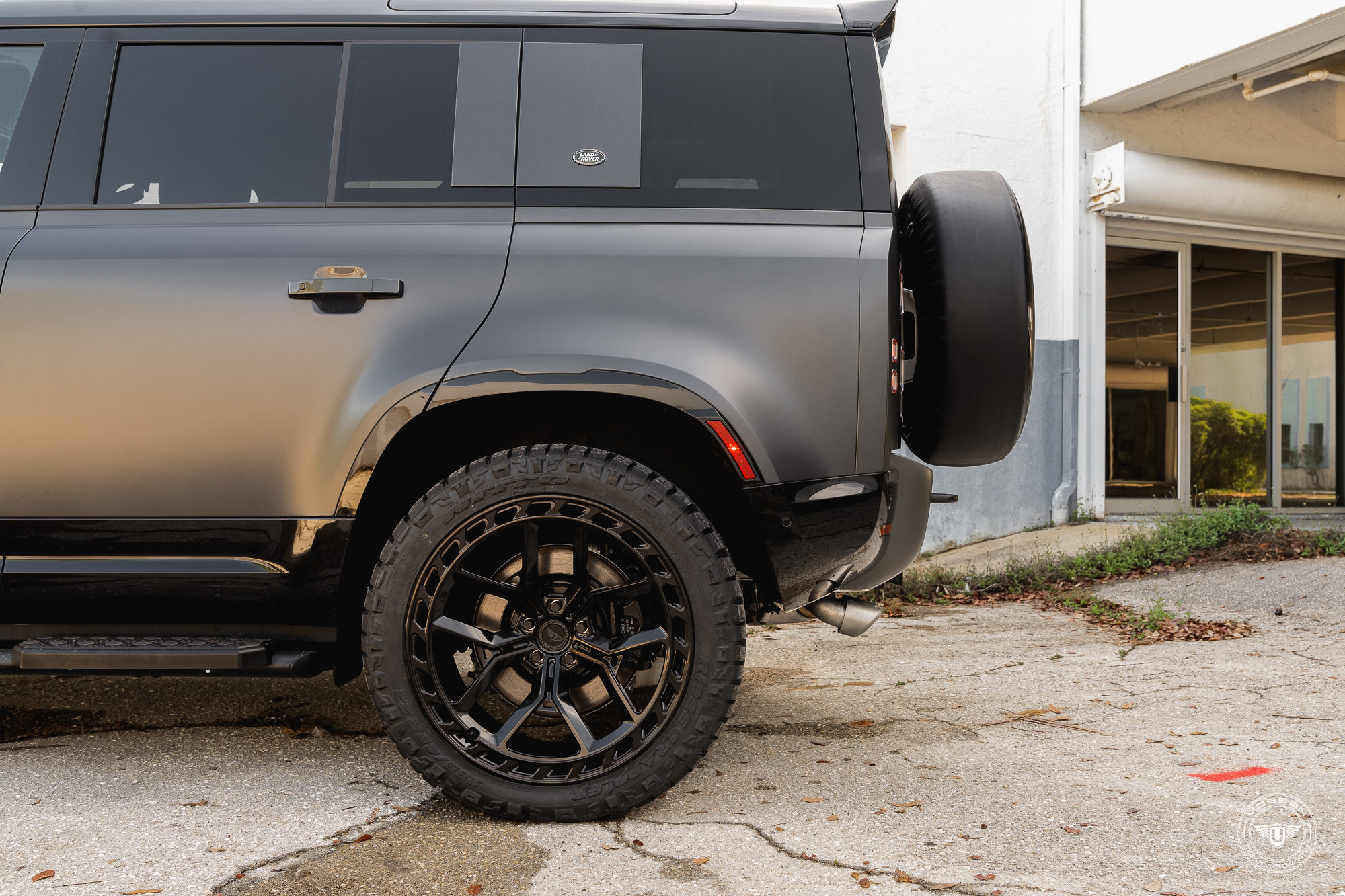 LAND ROVER DEFENDER 110 - URBAN AUTOMOTIVE X VOSSEN SERIES: UVX ...