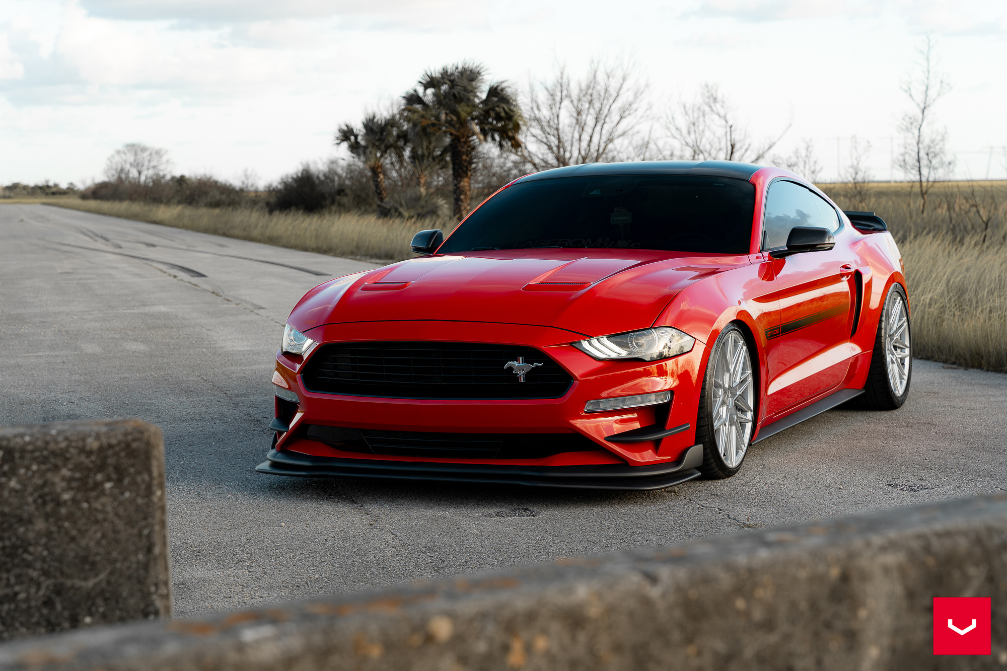 FORD MUSTANG - HYBRID FORGED SERIES: HF-7 - Vossen Wheels