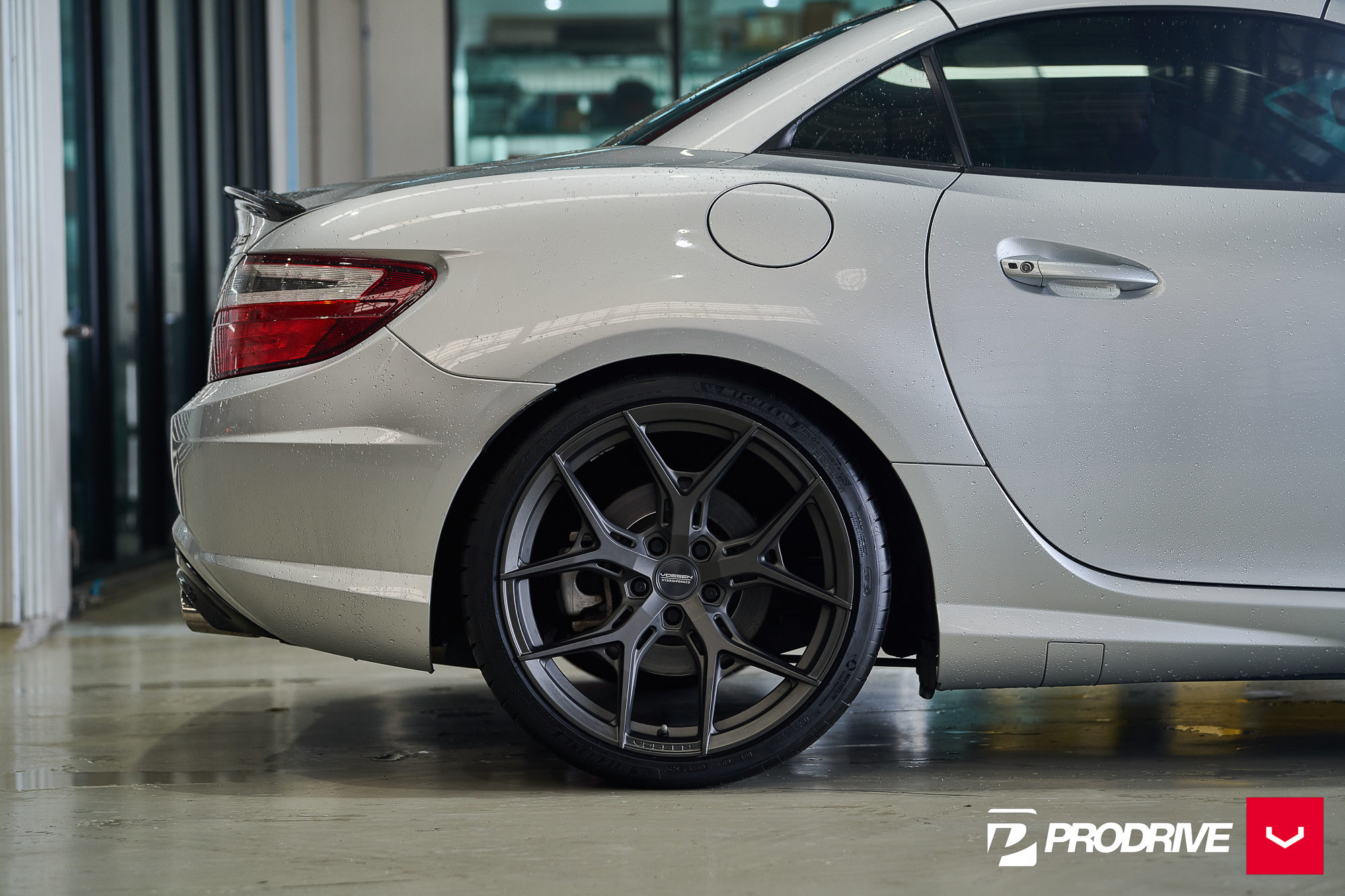 MERCEDES SLK R172 - HYBRID FORGED SERIES: HF-5 - Vossen Wheels