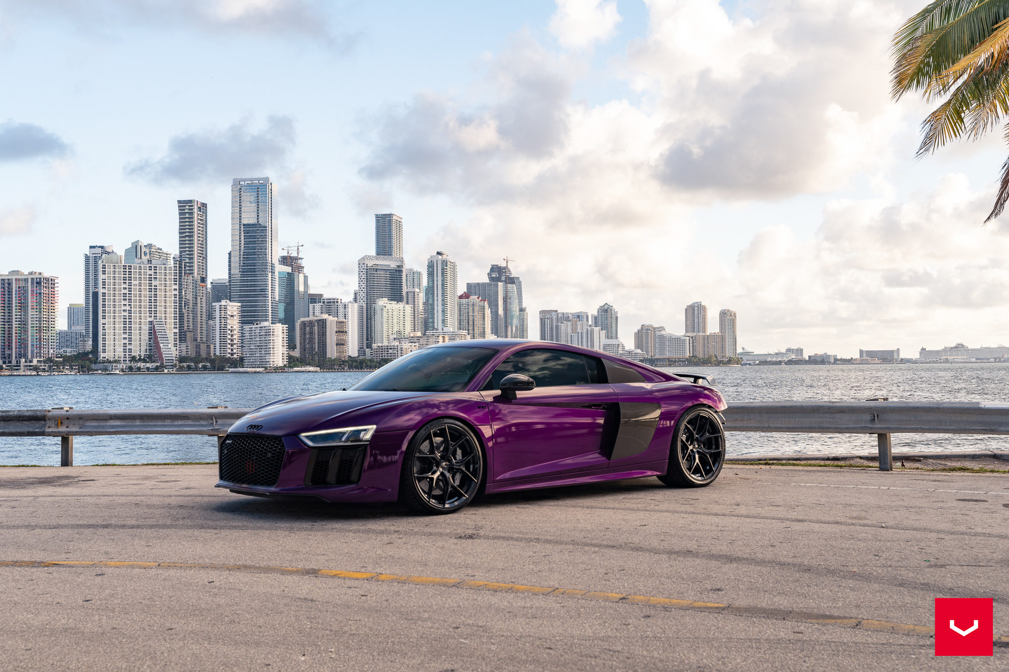 AUDI R8 TWIN TURBO - HYBRID FORGED SERIES: HF-5 - Vossen Wheels