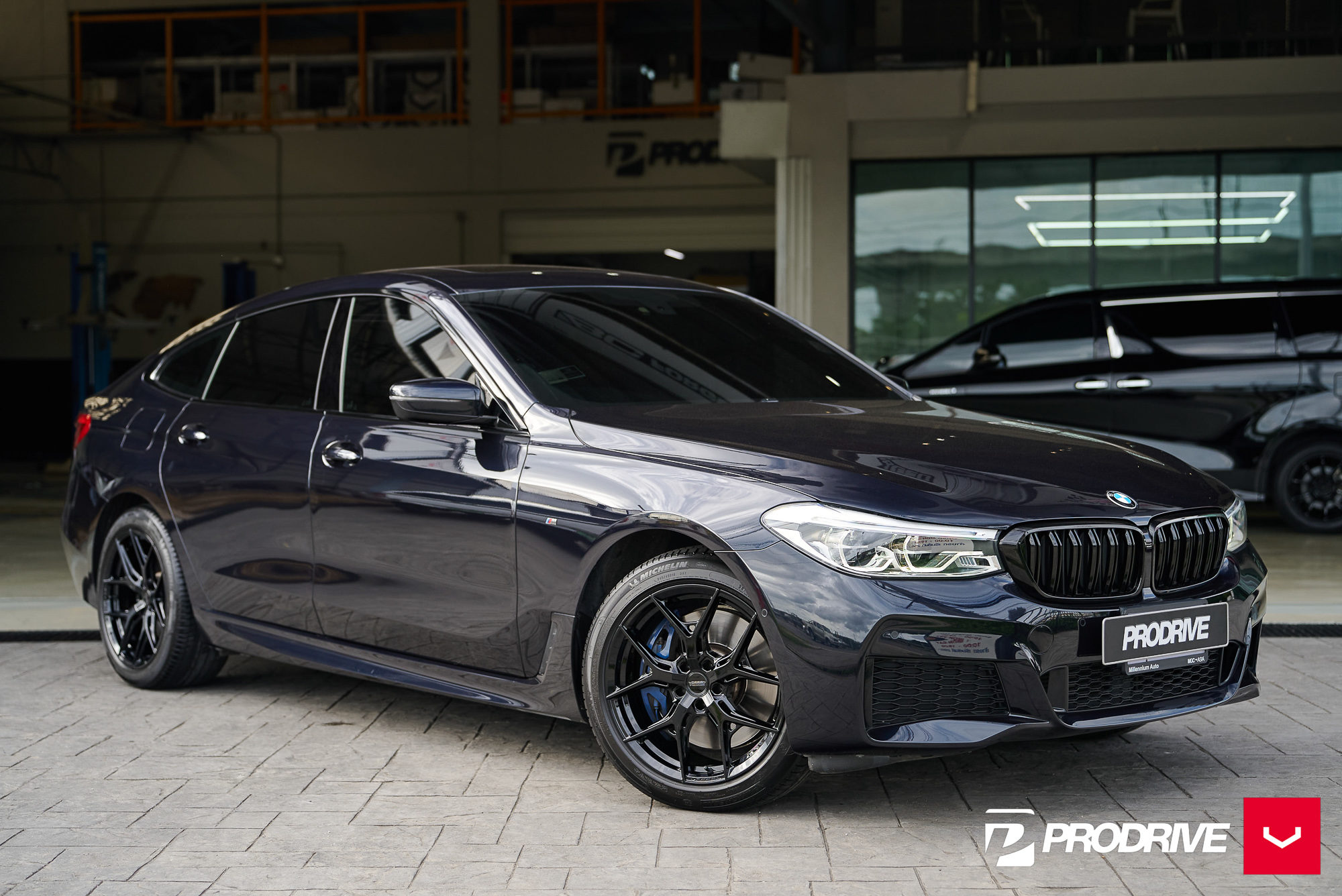 BMW 6GT - HYBRID FORGED SERIES: HF-5 - Vossen Wheels