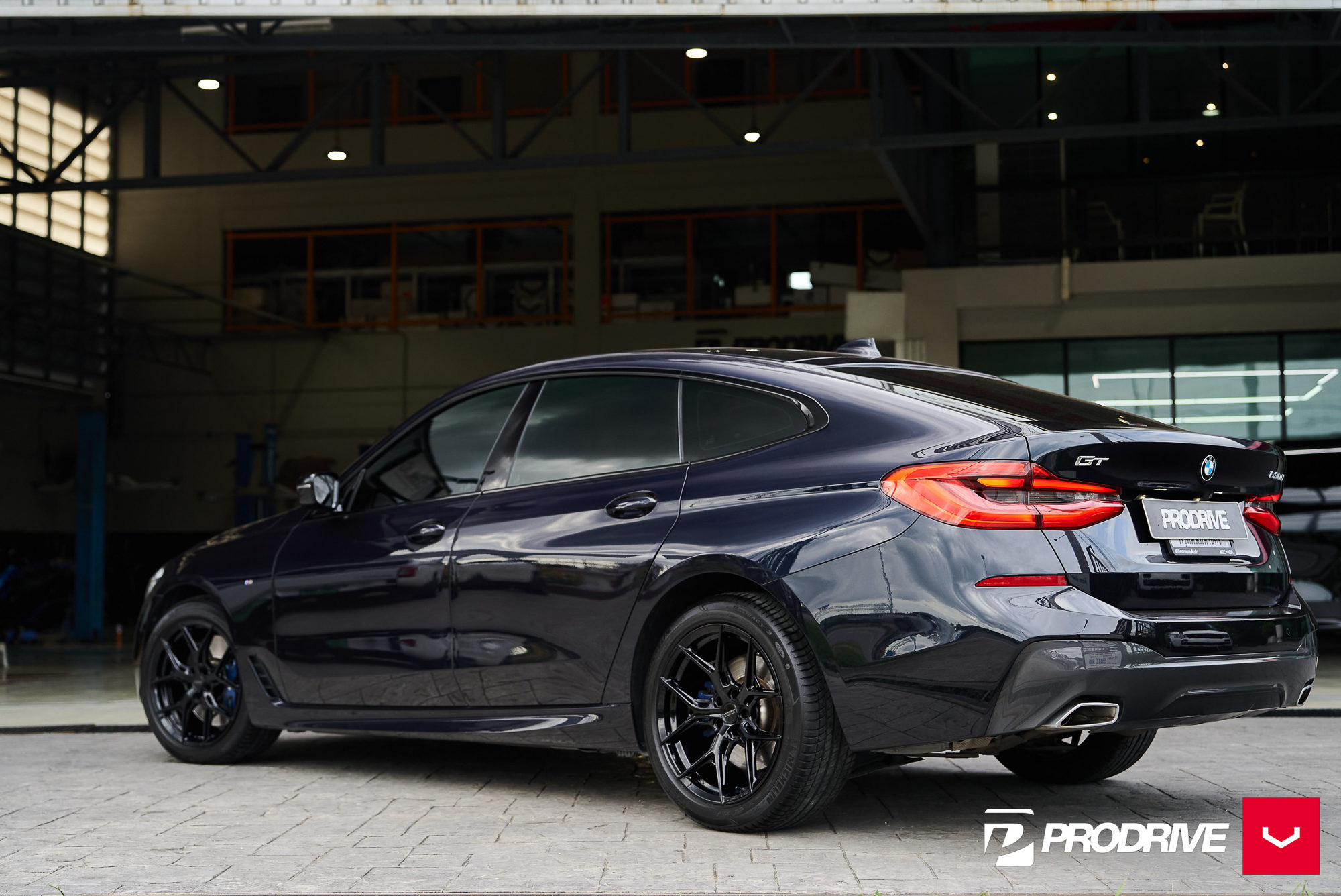 BMW 6GT - HYBRID FORGED SERIES: HF-5 - Vossen Wheels