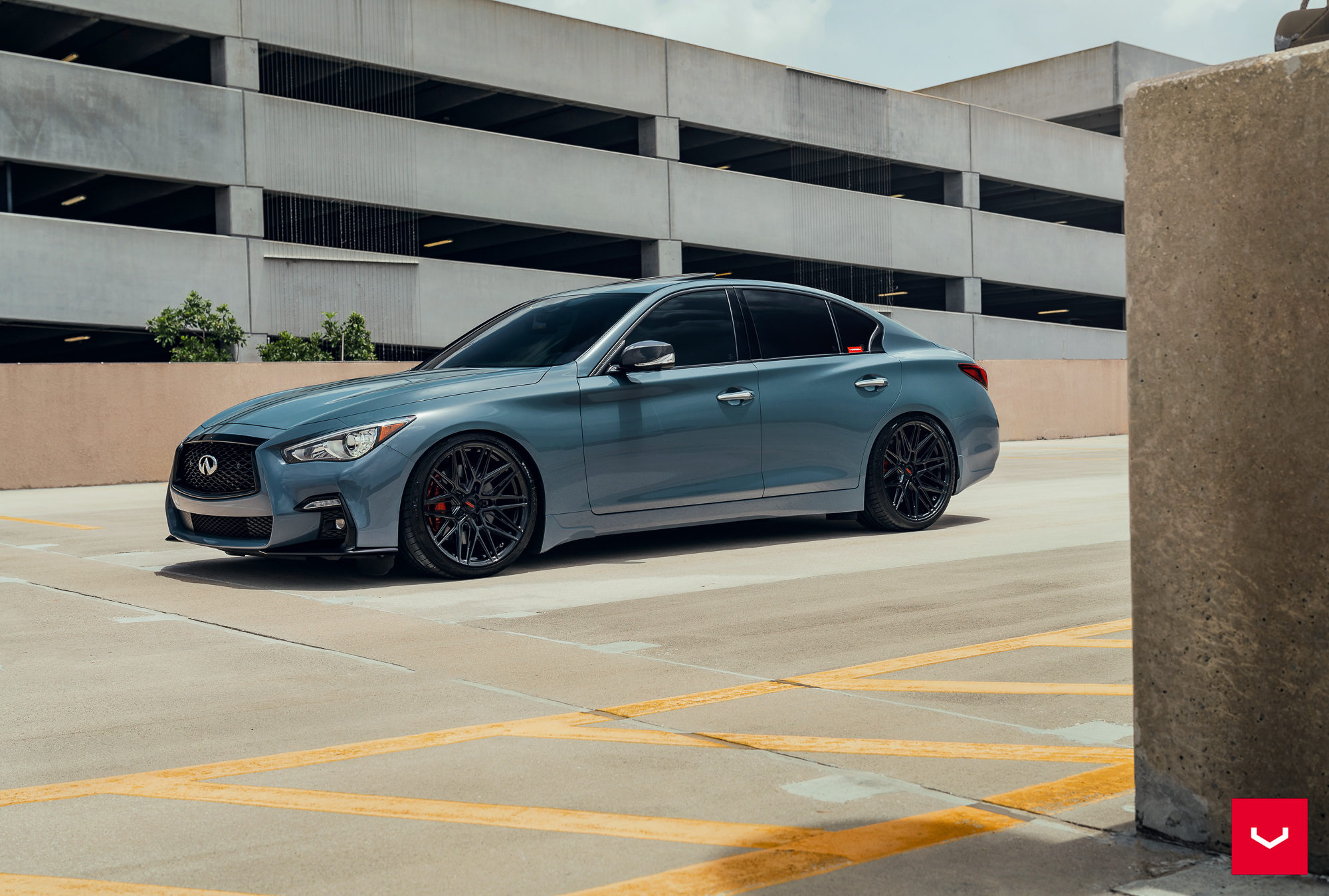 INFINITI Q50S - HYBRID FORGED SERIES: HF-7 - Vossen Wheels