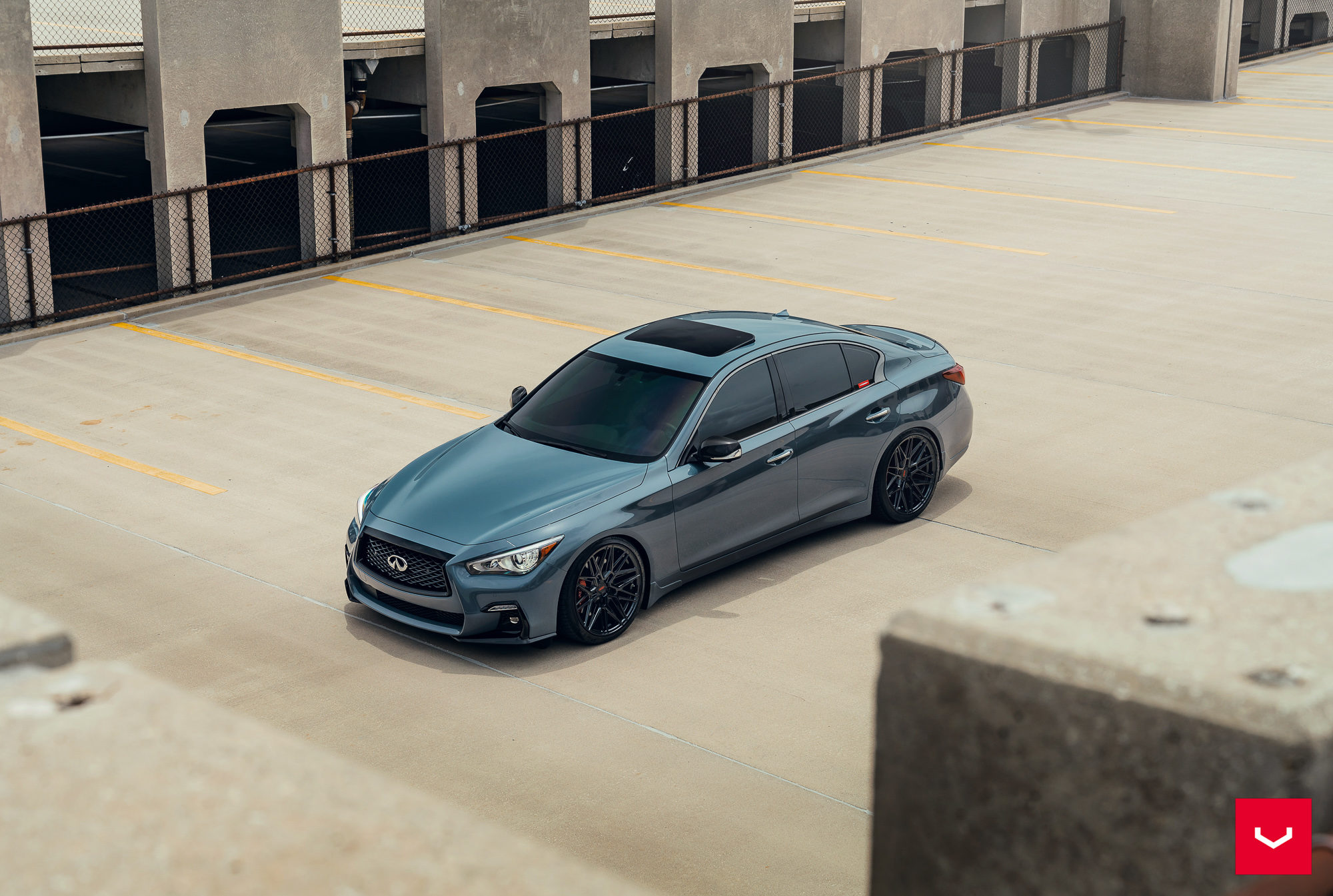INFINITI Q50S - HYBRID FORGED SERIES: HF-7 - Vossen Wheels