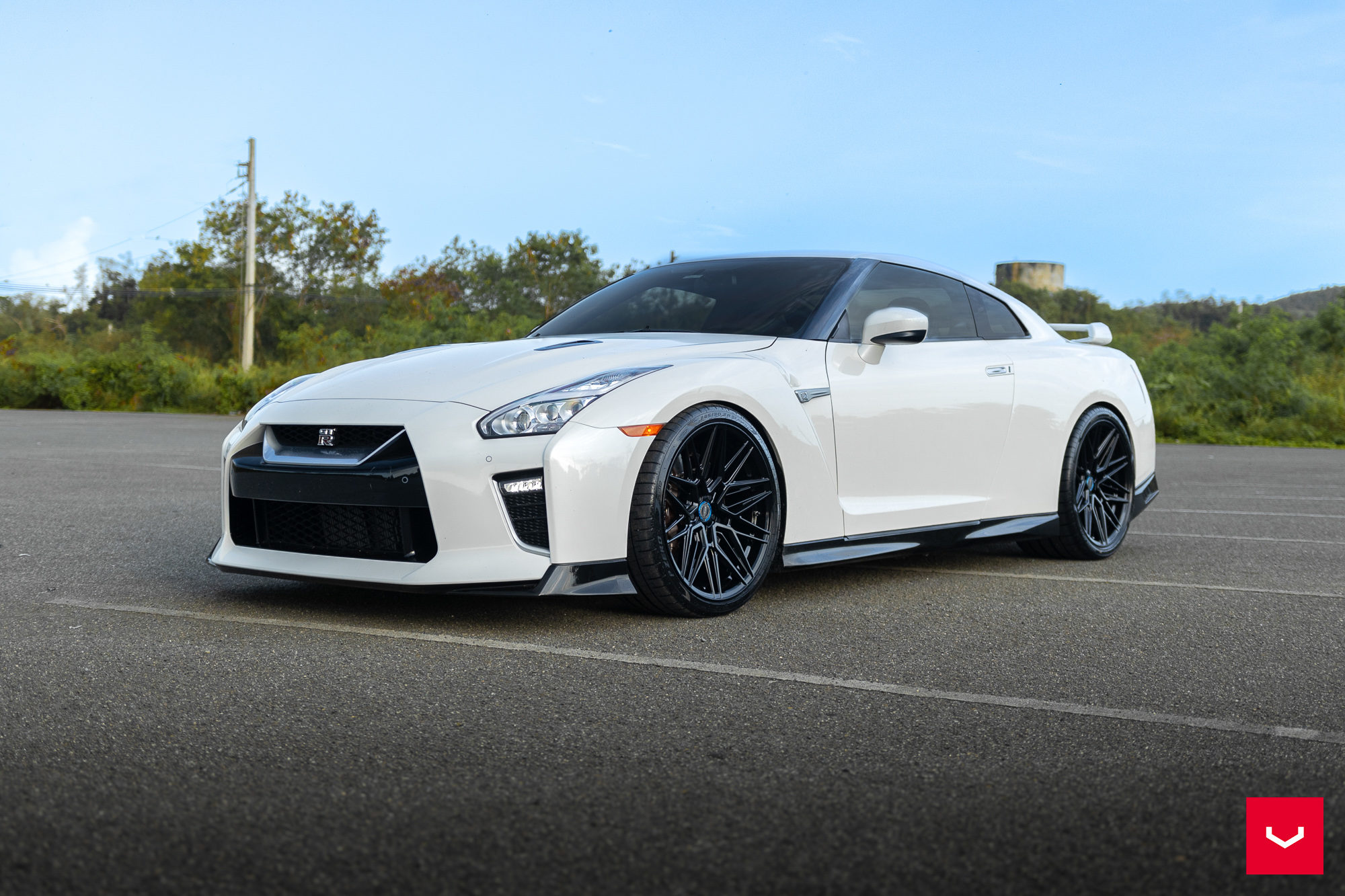 NISSAN GTR - HYBRID FORGED SERIES: HF-7 - Vossen Wheels