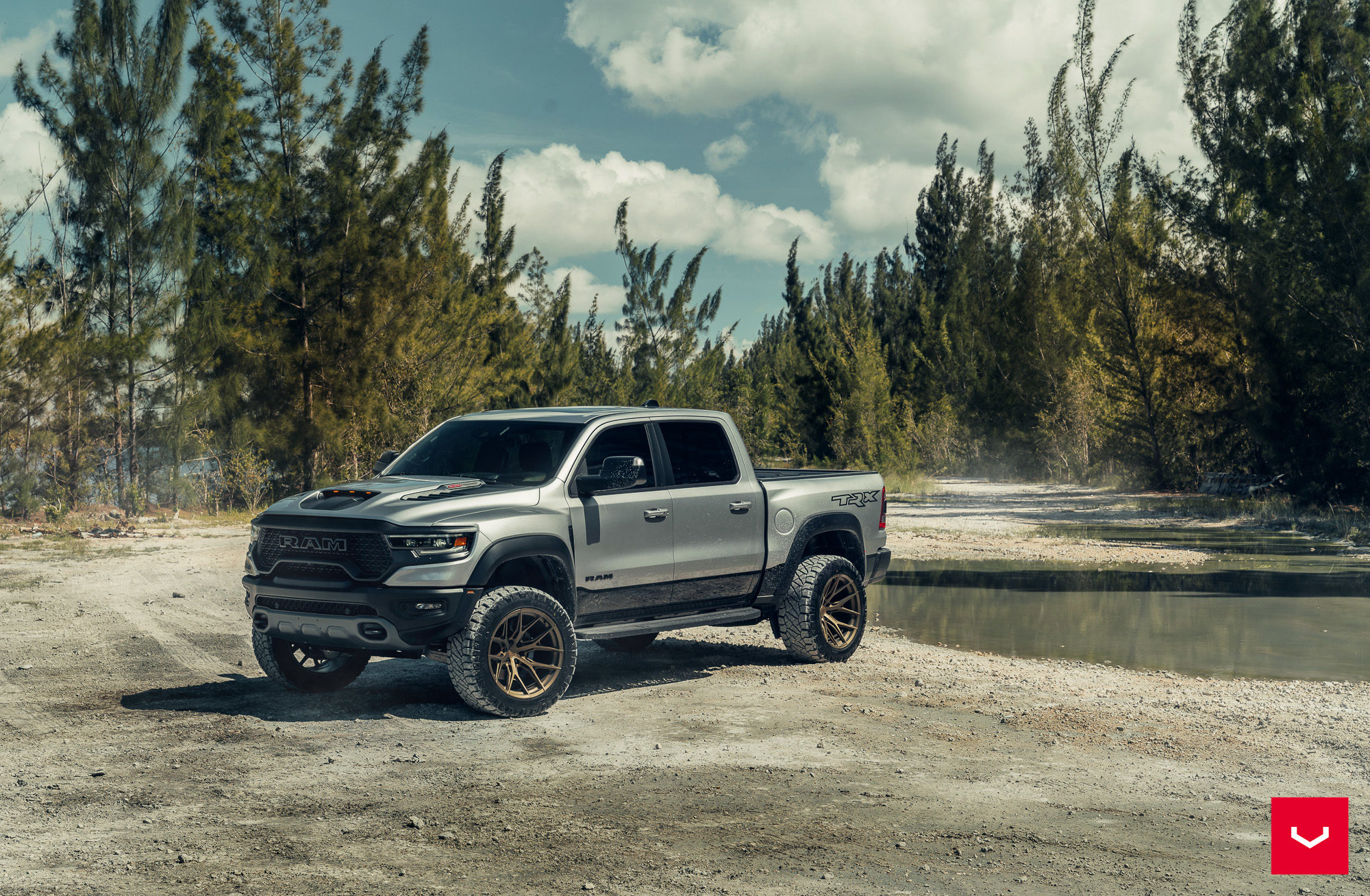 RAM TRX - HYBRID FORGED SERIES: HF6-4 (ULTRA DEEP) - Vossen Wheels