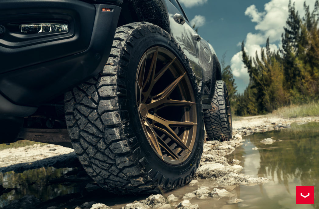 RAM TRX - HYBRID FORGED SERIES: HF6-4 (ULTRA DEEP) - Vossen Wheels