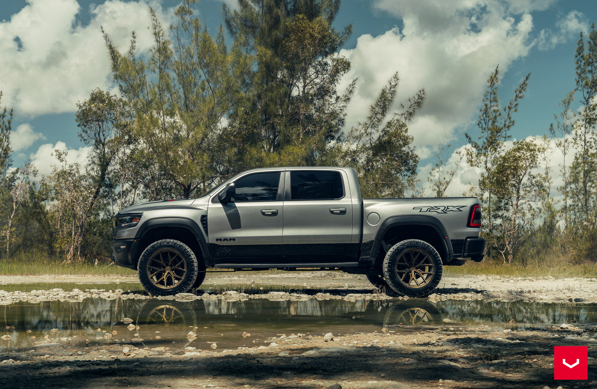 RAM TRX - HYBRID FORGED SERIES: HF6-4 (ULTRA DEEP) - Vossen Wheels