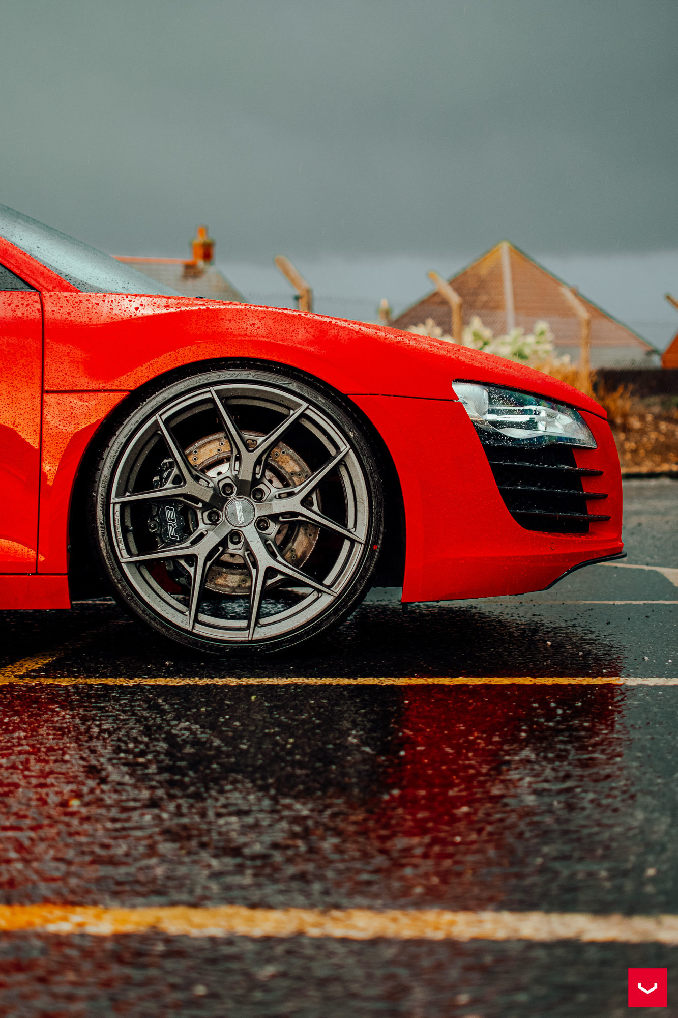 AUDI R8 - HYBRID FORGED SERIES: HF-5 - Vossen Wheels