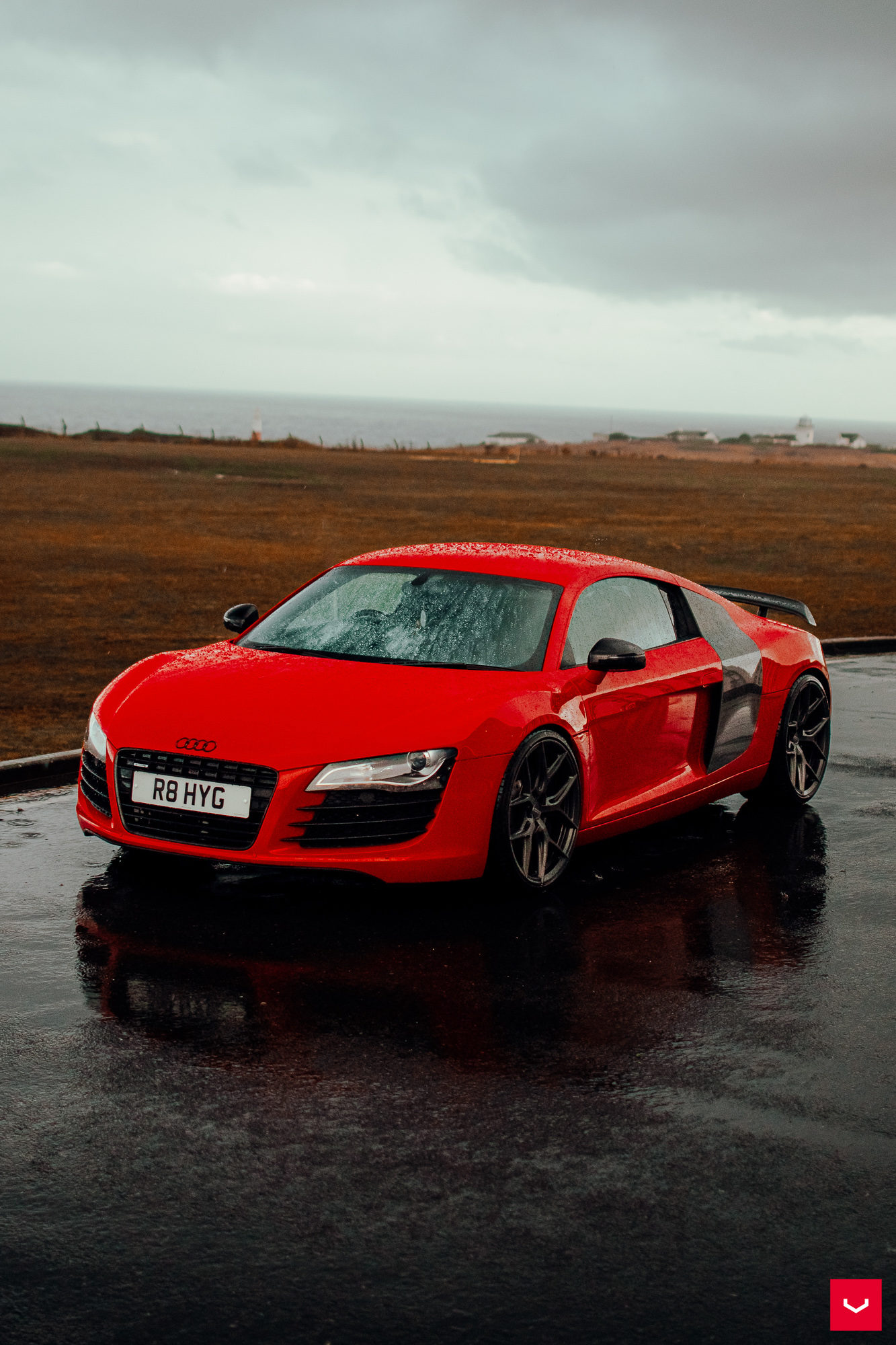 AUDI R8 - HYBRID FORGED SERIES: HF-5 - Vossen Wheels