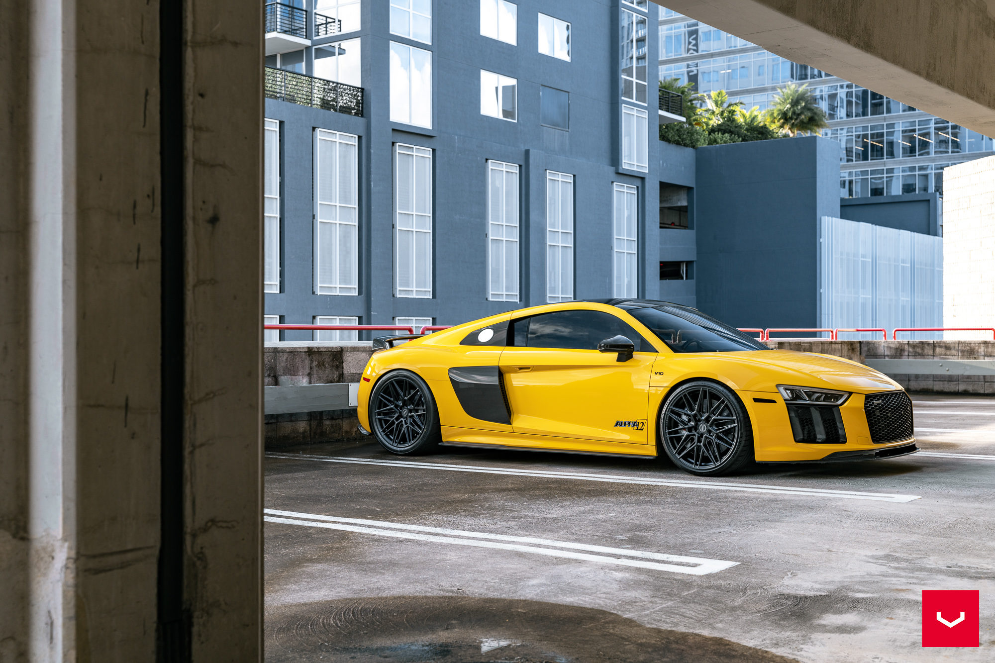 AUDI R8 - HYBRID FORGED SERIES: HF-7 - Vossen Wheels