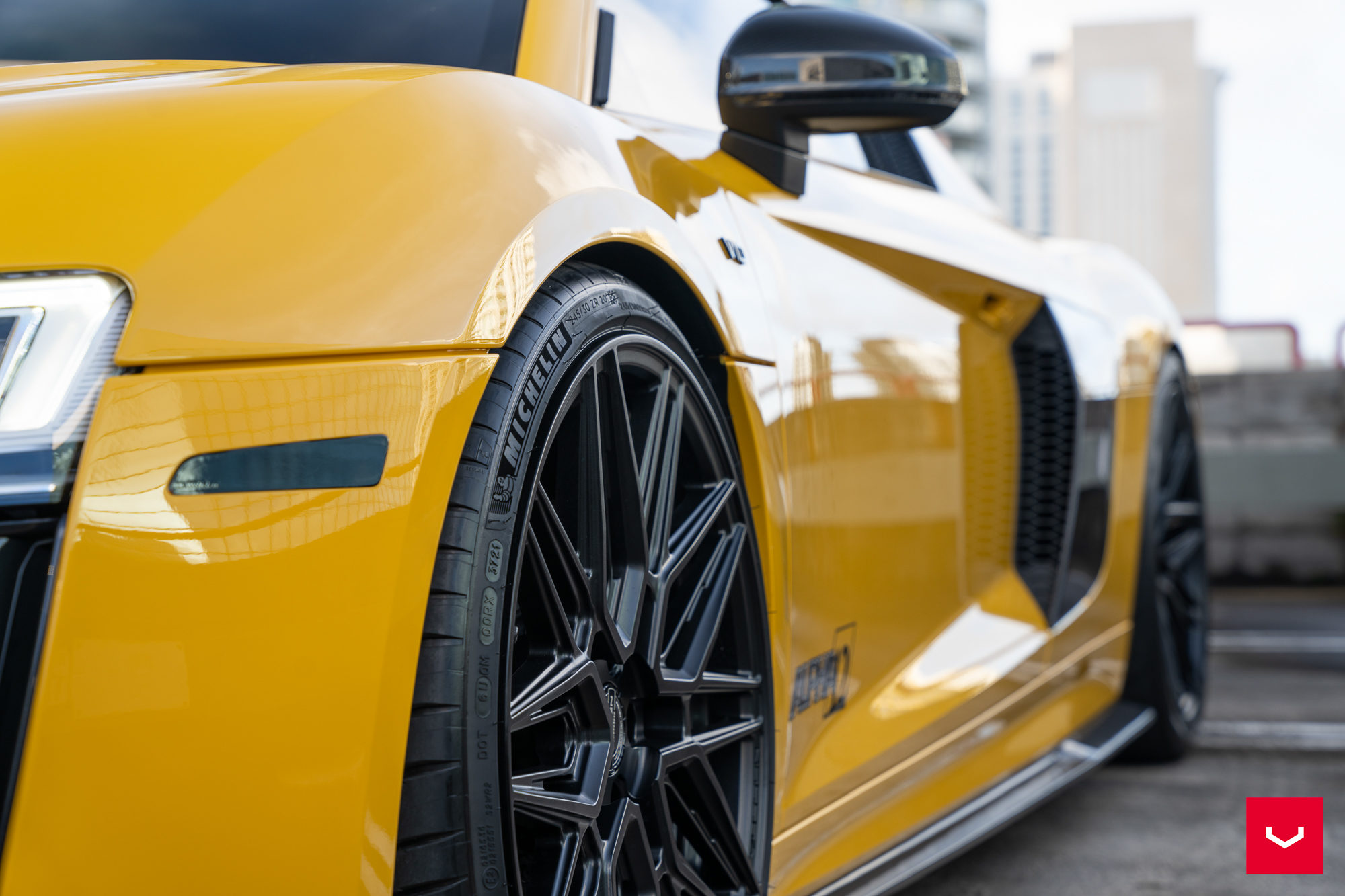 AUDI R8 - HYBRID FORGED SERIES: HF-7 - Vossen Wheels