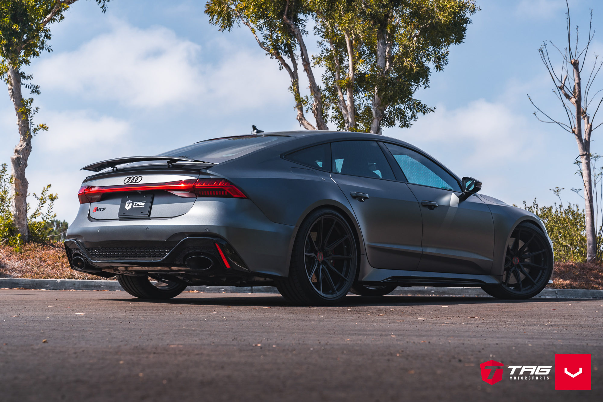 AUDI RS7 - HYBRID FORGED SERIES: HF-3 - Vossen Wheels