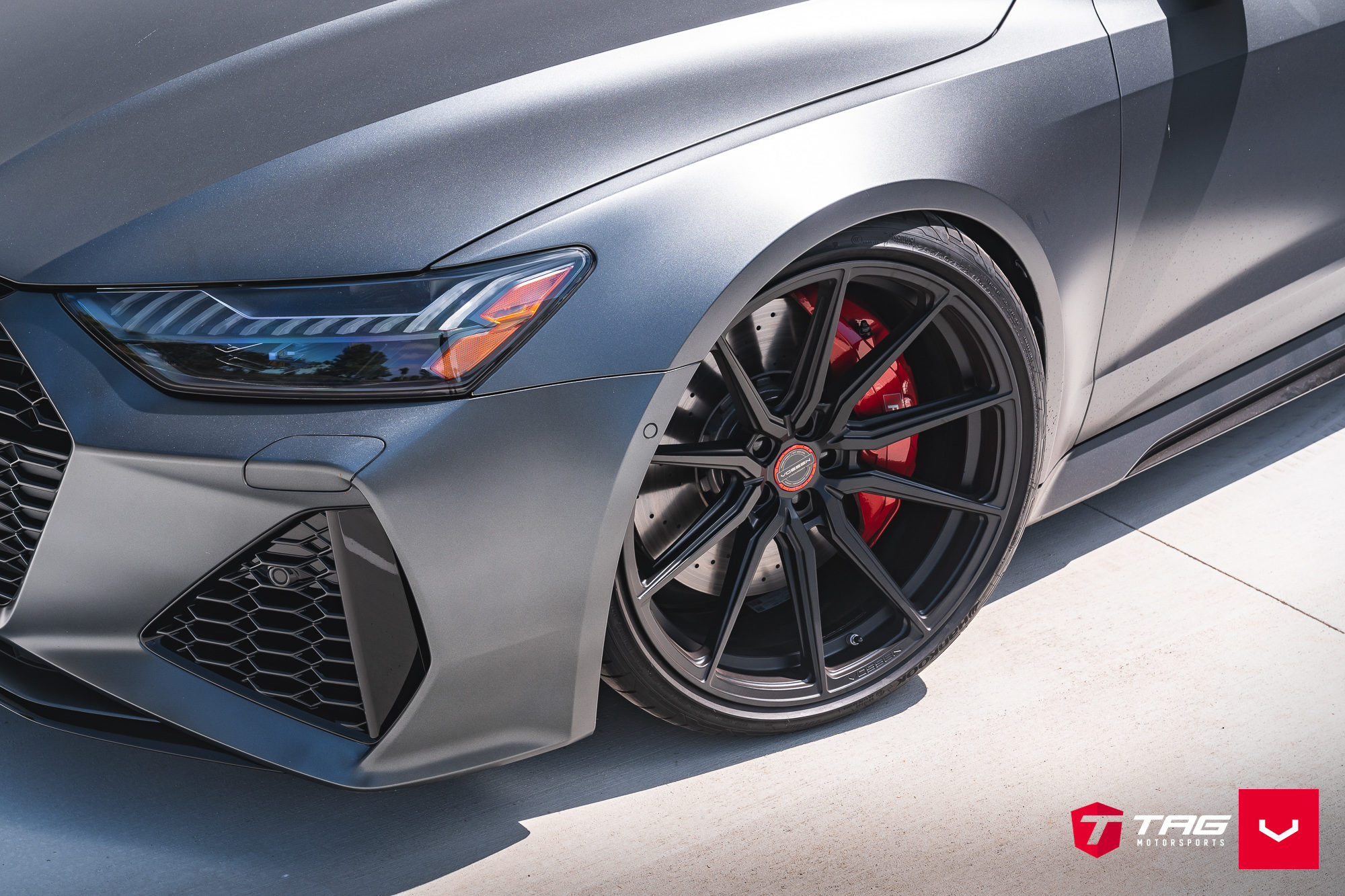 AUDI RS7 - HYBRID FORGED SERIES: HF-3 - Vossen Wheels
