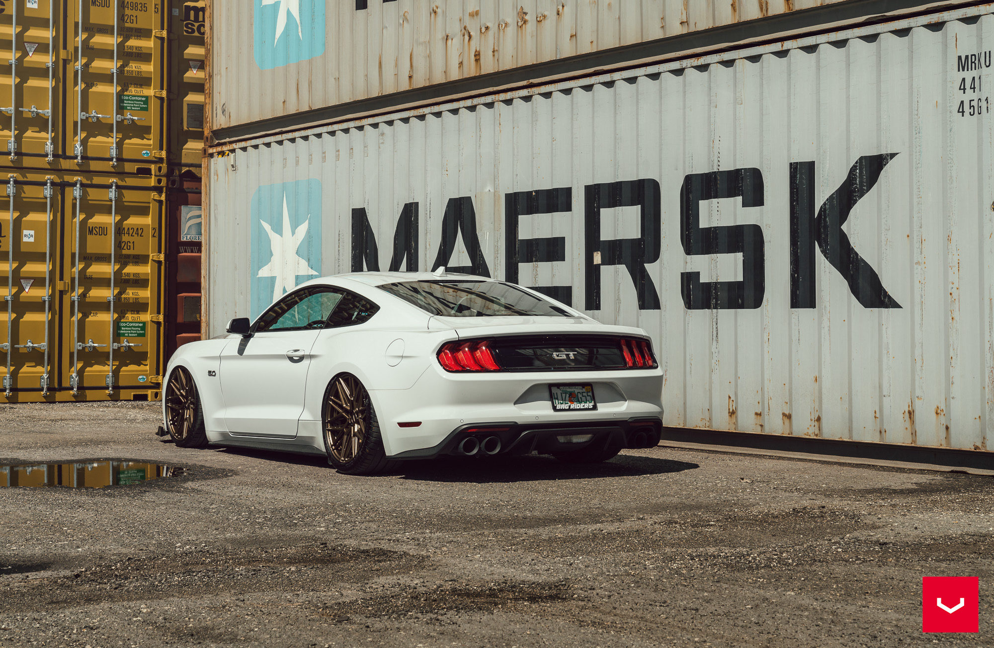 FORD MUSTANG - HYBRID FORGED SERIES: HF-7 - Vossen Wheels