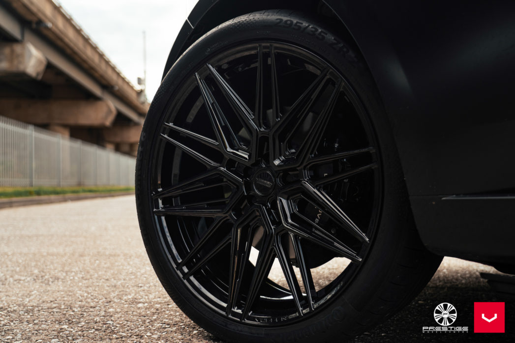 NEW RANGE ROVER - HYBRID FORGED SERIES: HF-7 - Vossen Wheels