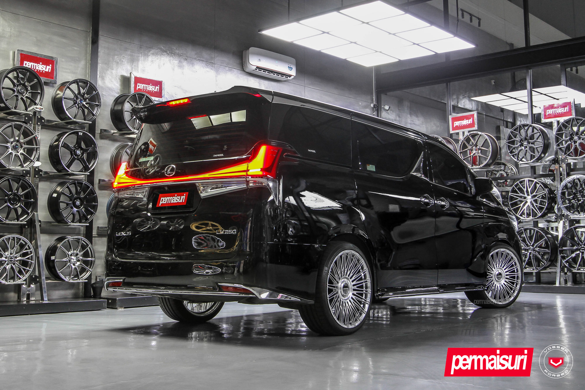 TOYOTA ALPHARD - SERIES 17: S17-14 - Vossen Wheels