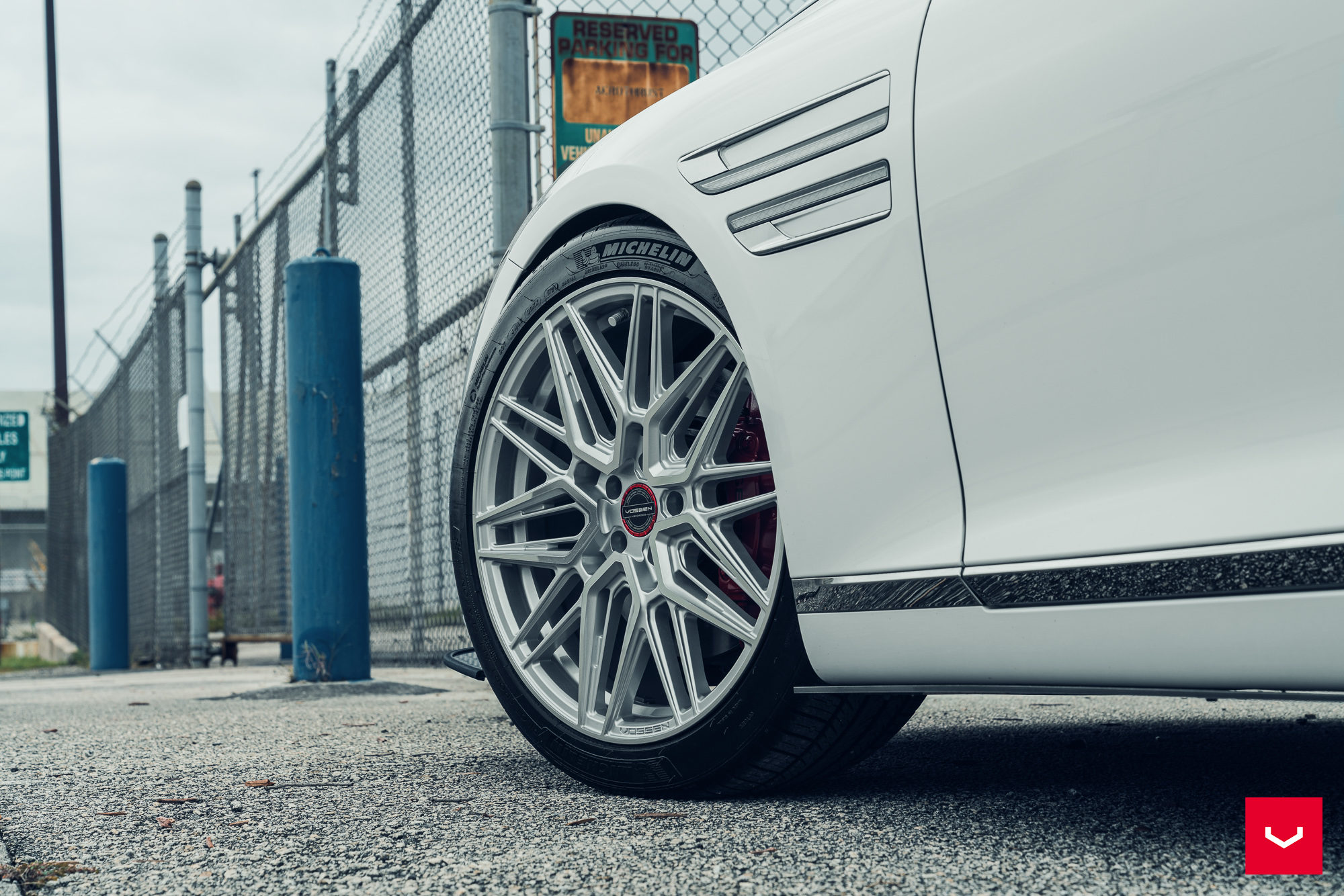 GENESIS G80 - HYRBRID FORGED SERIES: HF-7 - Vossen Wheels