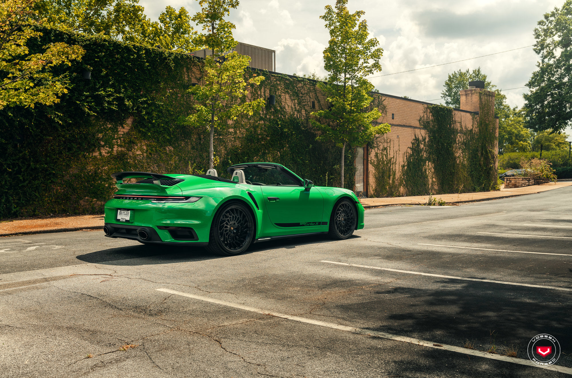 PORSCHE 992 TURBO S - M-R SERIES: ML-R2 - Vossen Wheels