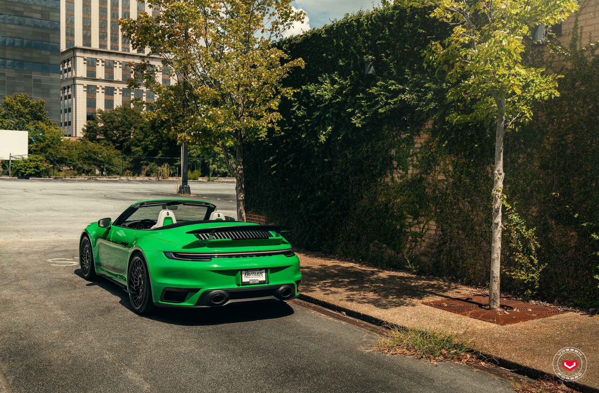PORSCHE 992 TURBO S - M-R SERIES: ML-R2 - Vossen Wheels