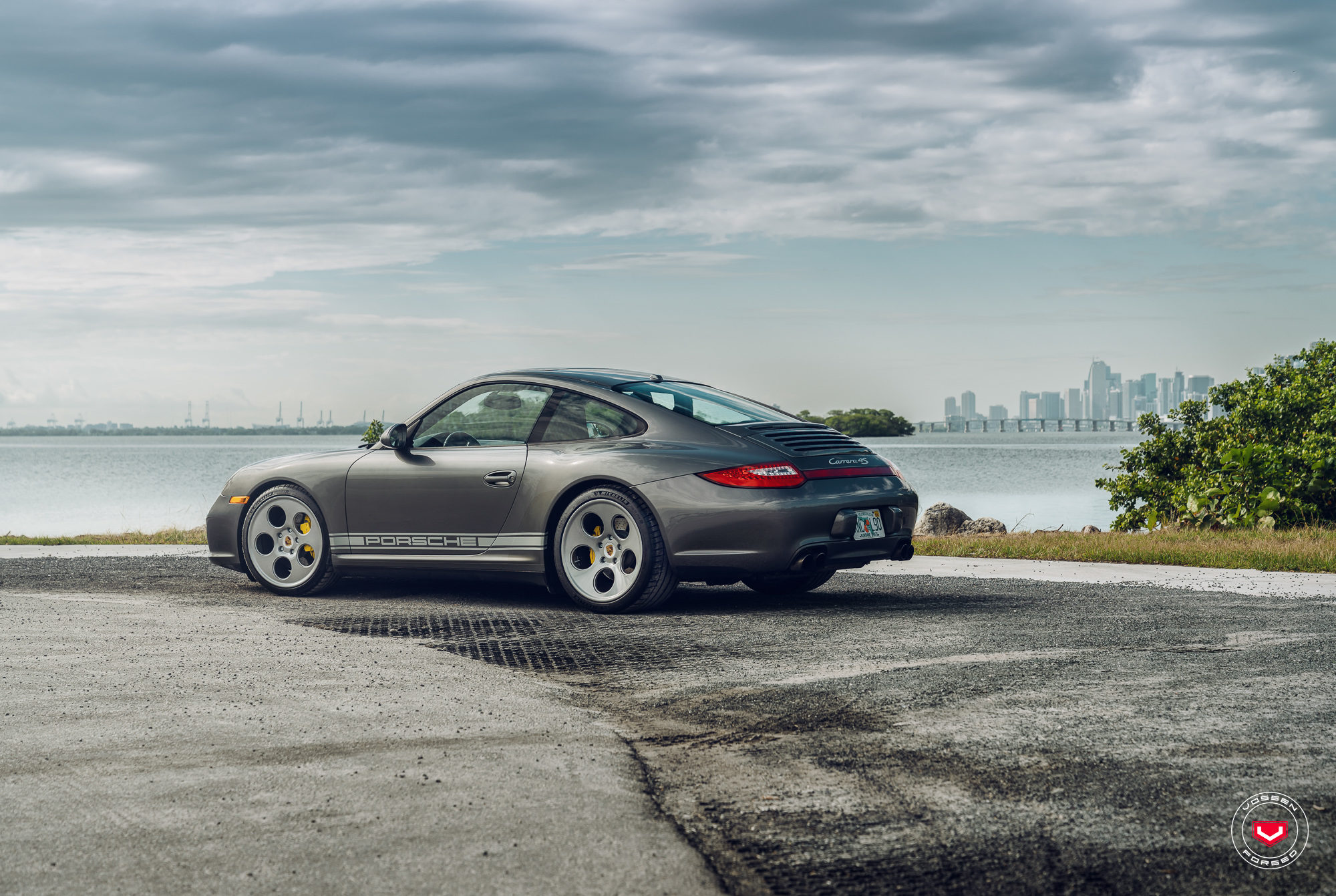 PORSCHE CARRERA 4S - LC SERIES: LC-103 - Vossen Wheels