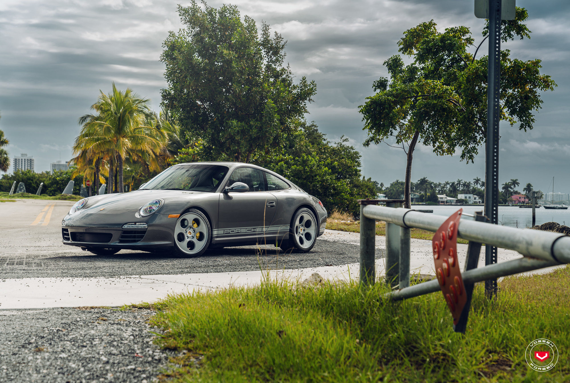 PORSCHE CARRERA 4S - LC SERIES: LC-103 - Vossen Wheels