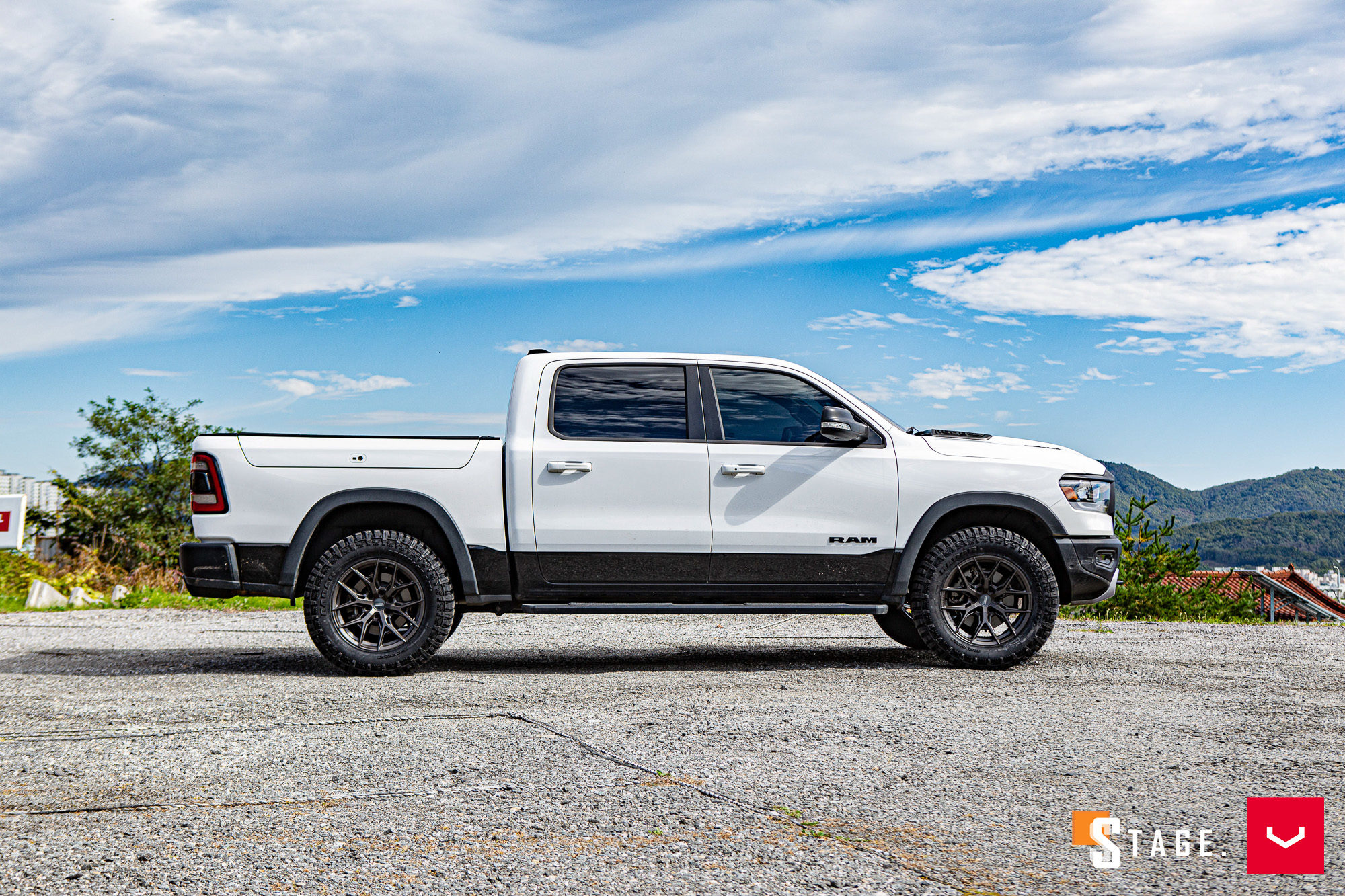 RAM REBEL - HYRBID FORGED SERIES: HF6-4 - Vossen Wheels
