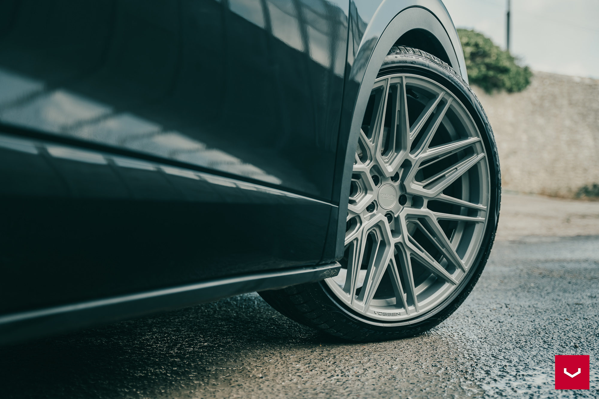 VW ID4 GTX - HYBRID FORGED SERIES: HF-7 - Vossen Wheels