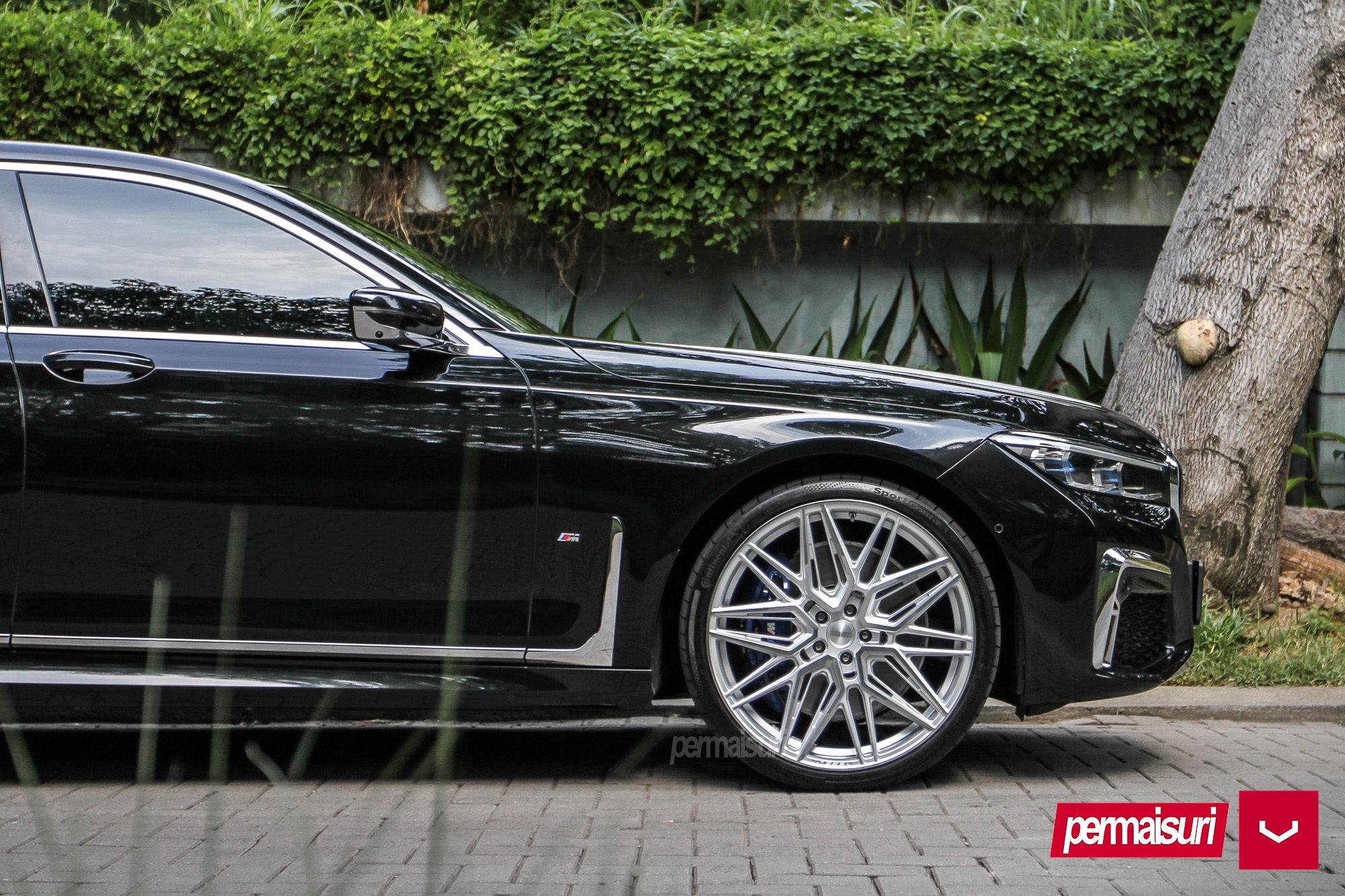 BMW G12 7 SERIES - HYBRID FORGED SERIES: HF-7 - Vossen Wheels