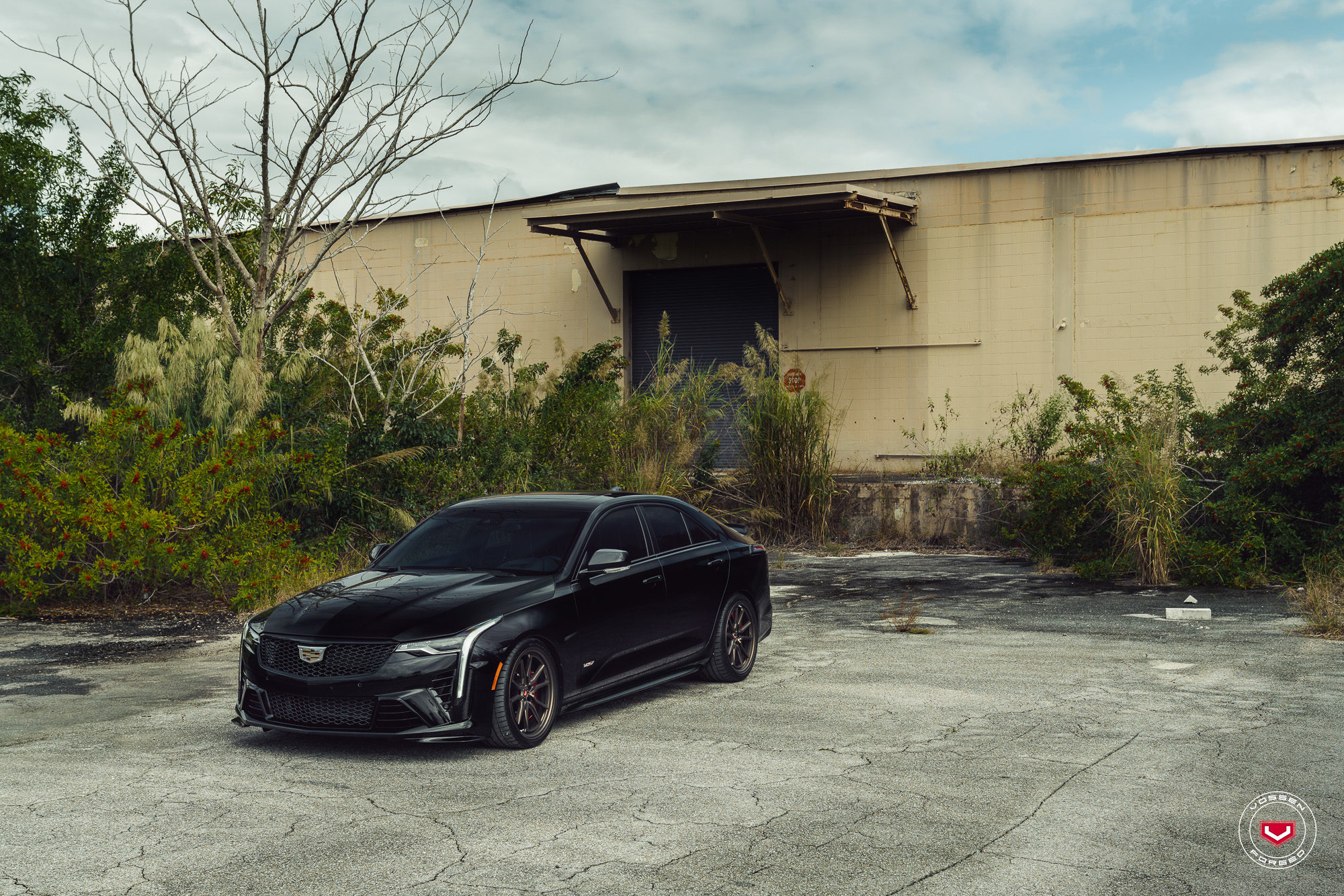 CADILLAC CT4 V - M-X SERIES: ML-X2 - Vossen Wheels