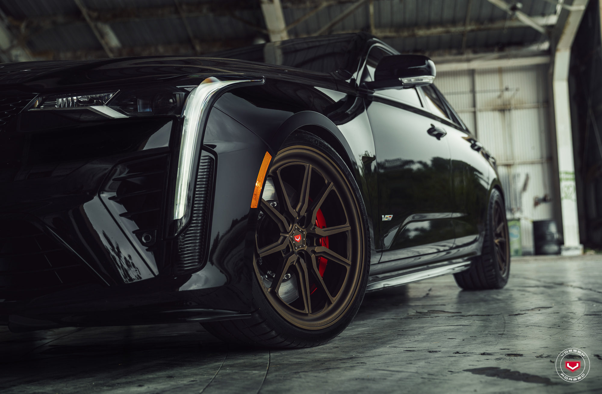 CADILLAC CT4 V - M-X SERIES: ML-X2 - Vossen Wheels