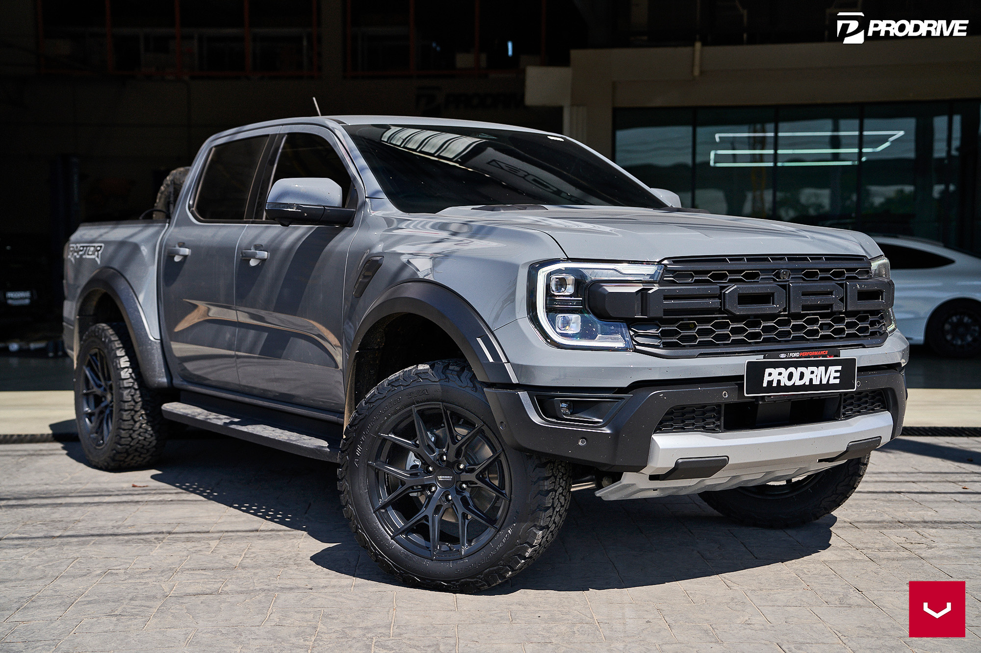 FORD RANGER RAPTOR - HYBRID FORGED SERIES: HF6-4 - Vossen Wheels