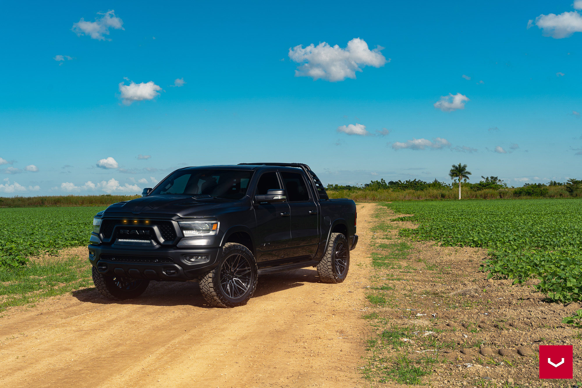 RAM REBEL - HYBRID FORGED SERIES: HF6-5 - Vossen Wheels