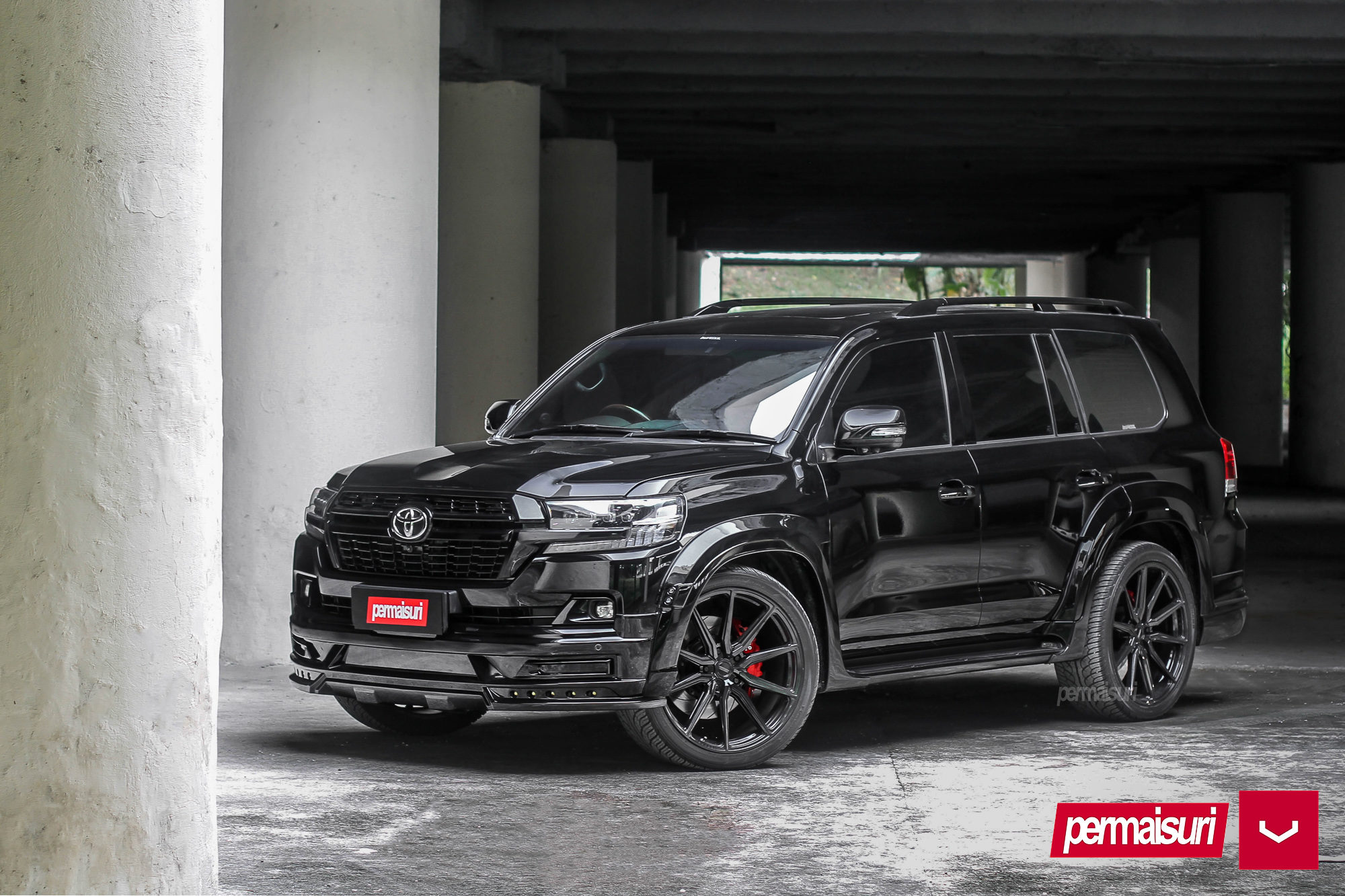 TOYOTA LAND CRUISER - HYBRID FORGED SERIES: HF-3 - Vossen Wheels