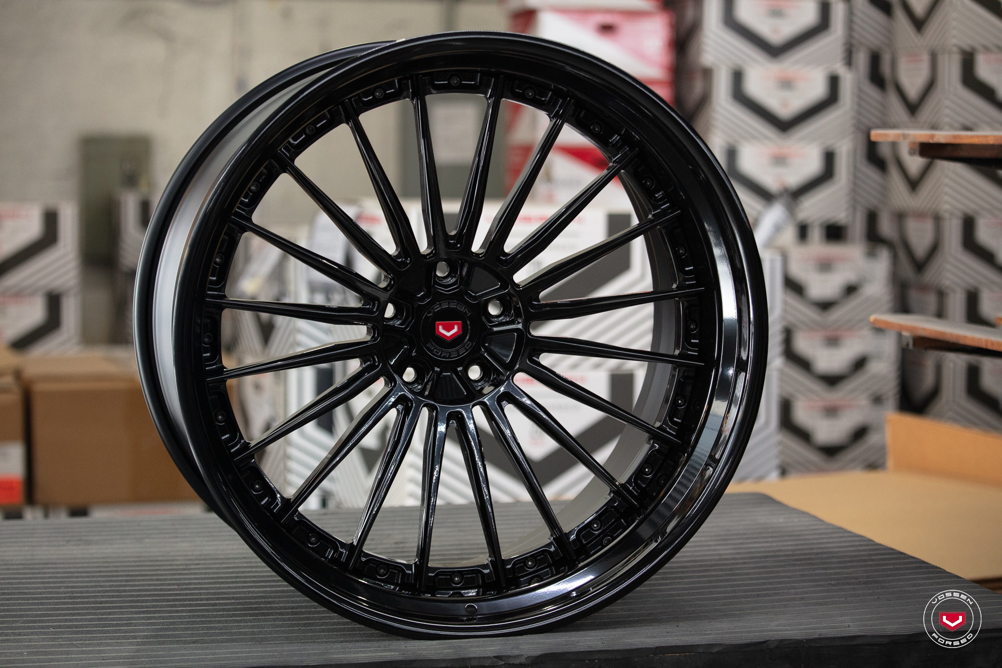 SERIES 17: S17-04 (3-PIECE) - Vossen Wheels