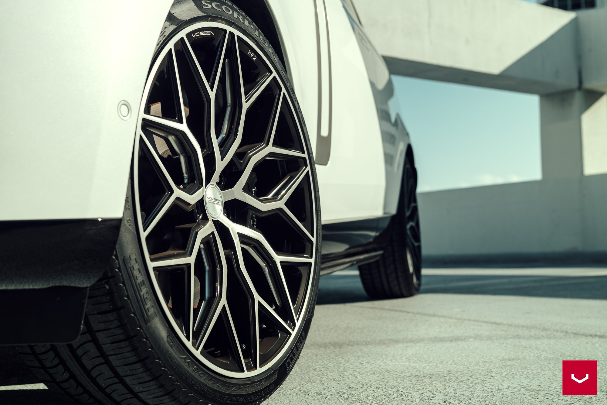 NEW RANGE ROVER - HYBRID FORGED SERIES: HF-2 - Vossen Wheels