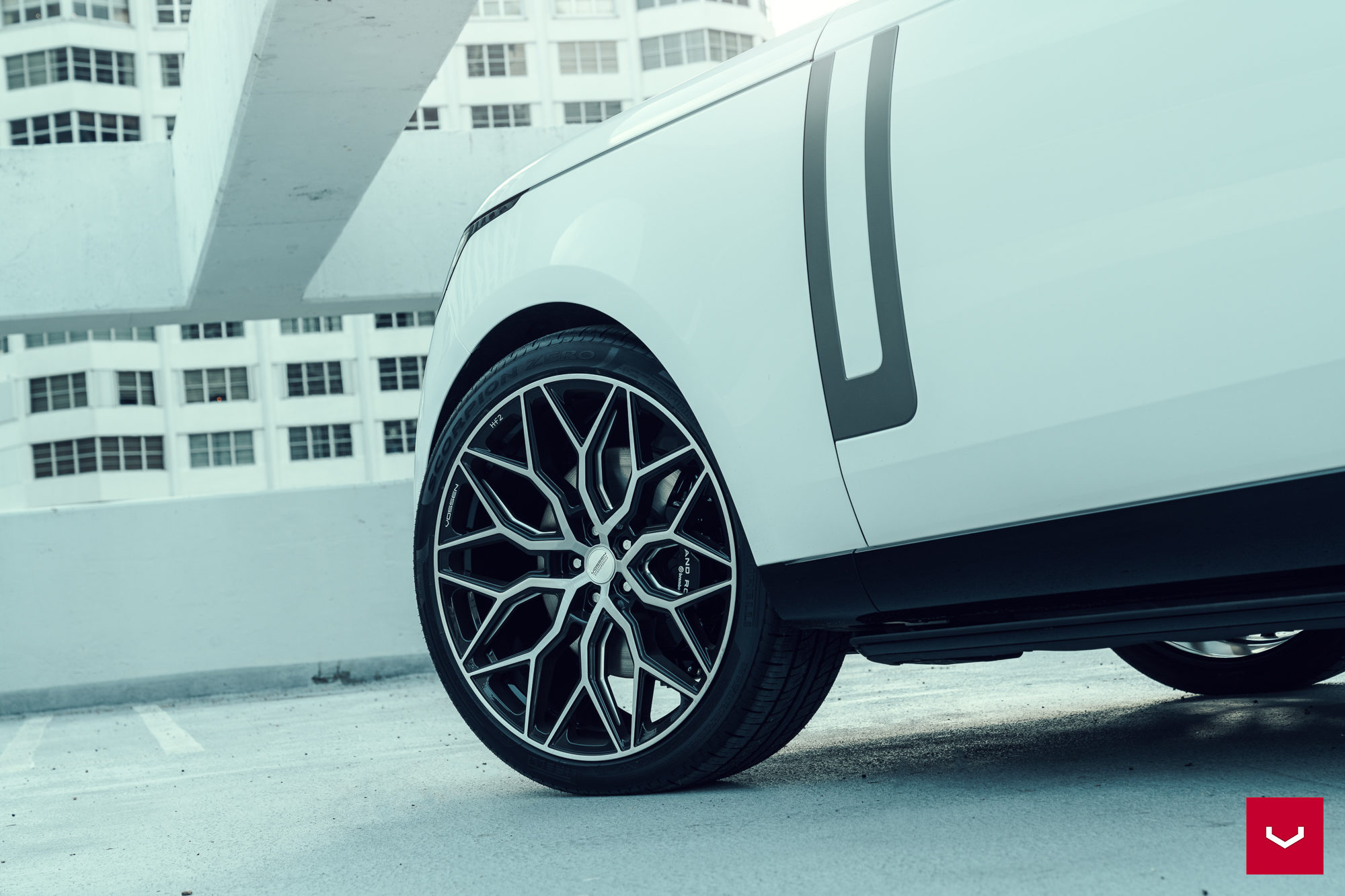NEW RANGE ROVER - HYBRID FORGED SERIES: HF-2 - Vossen Wheels