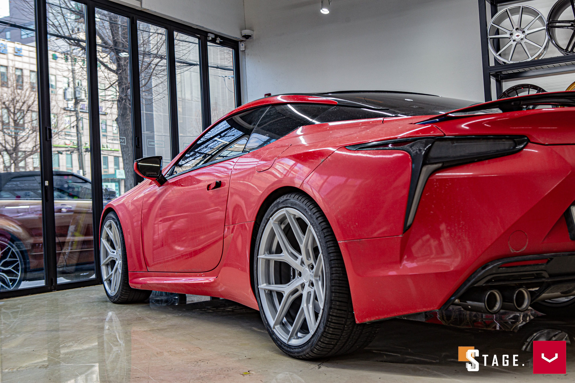 LEXUS LC500 - HYBRID FORGED SERIES: HF-5 - Vossen Wheels