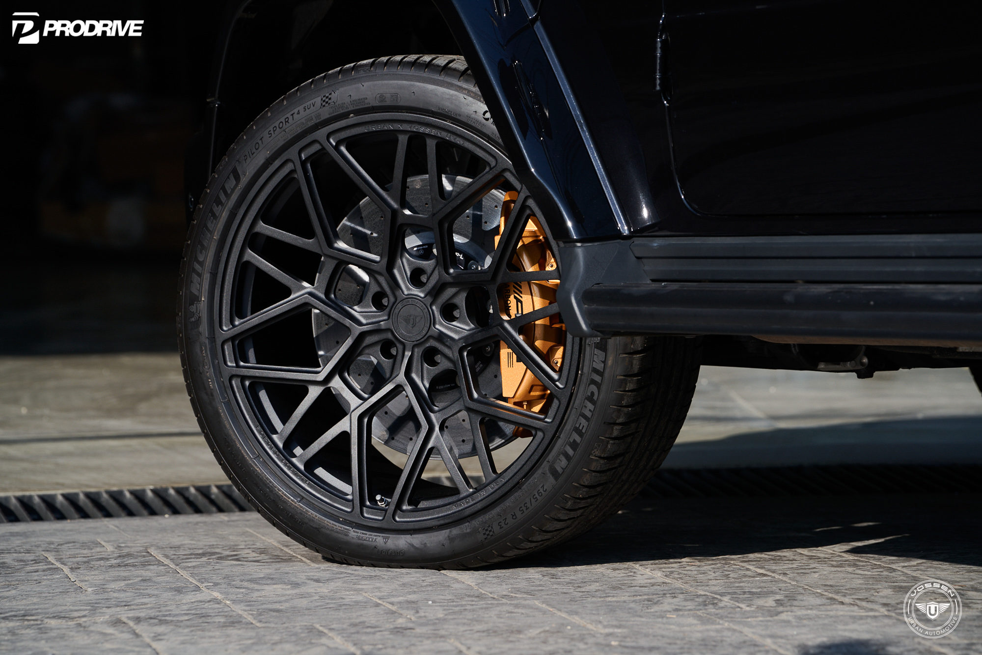 MERCEDES G63 AMG - URBAN AUTOMOTIVE X VOSSEN SERIES: UV-1 - Vossen Wheels