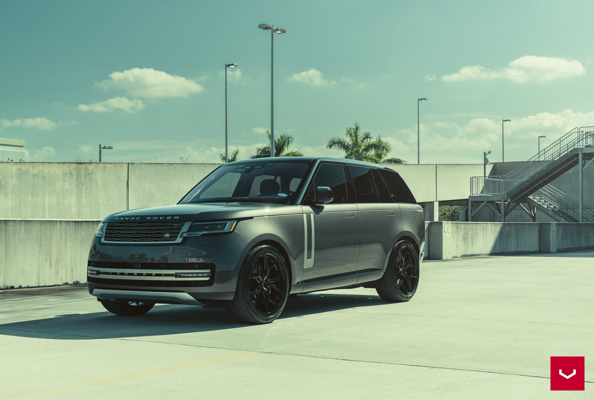 NEW RANGE ROVER - HYBRID FORGED SERIES: HF-5 - Vossen Wheels