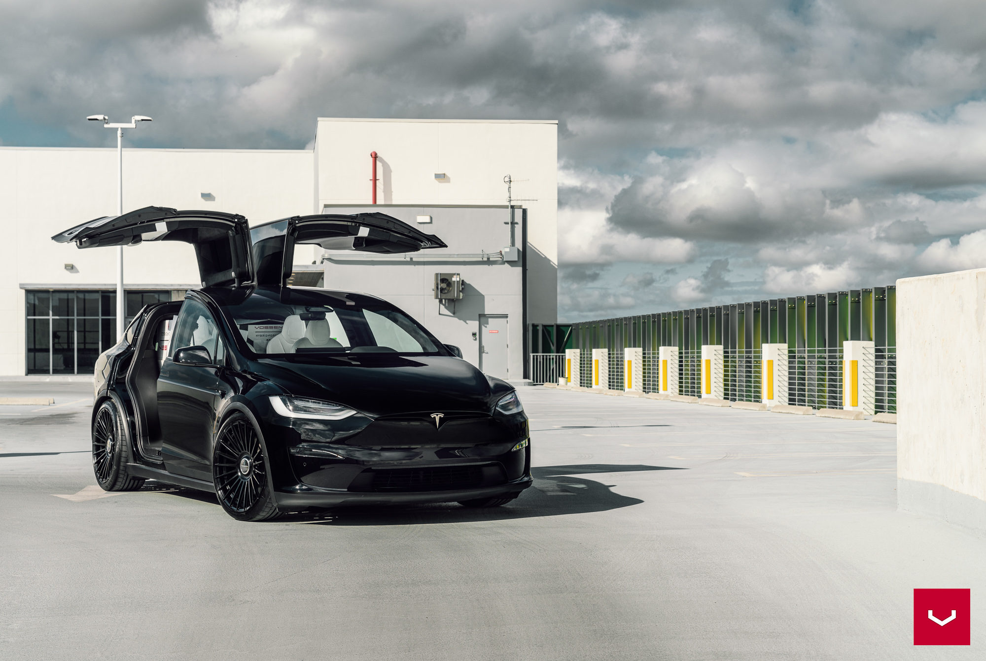 TESLA MODEL X - HYBRID FORGED SERIES: HF-8 - Vossen Wheels