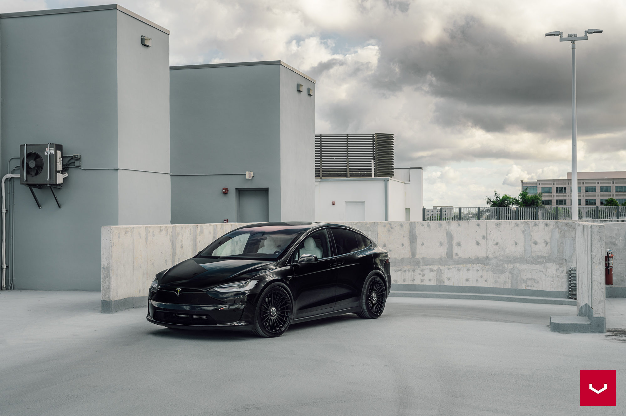 TESLA MODEL X - HYBRID FORGED SERIES: HF-8 - Vossen Wheels